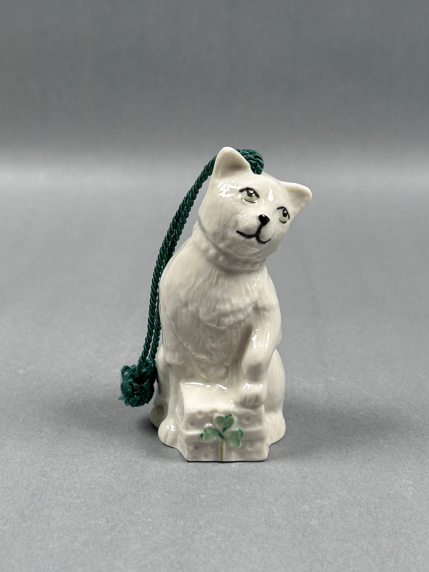 Belleek Classic Quizzical Cat Figurine/bell #87166 | Auctionninja.com