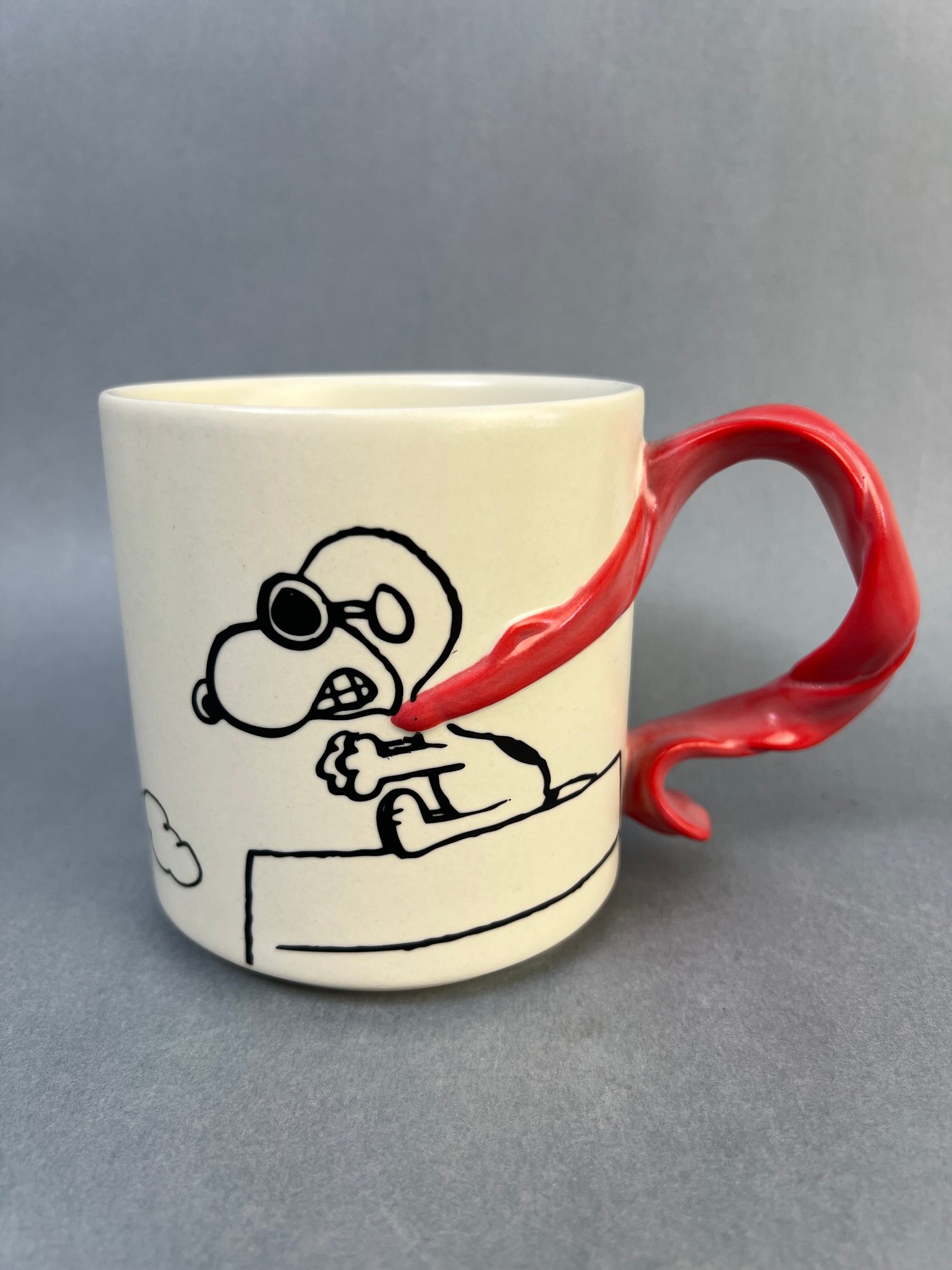 Cute Snoopy As The Red Baron Coffee Cup. #48194 | Auctionninja.com
