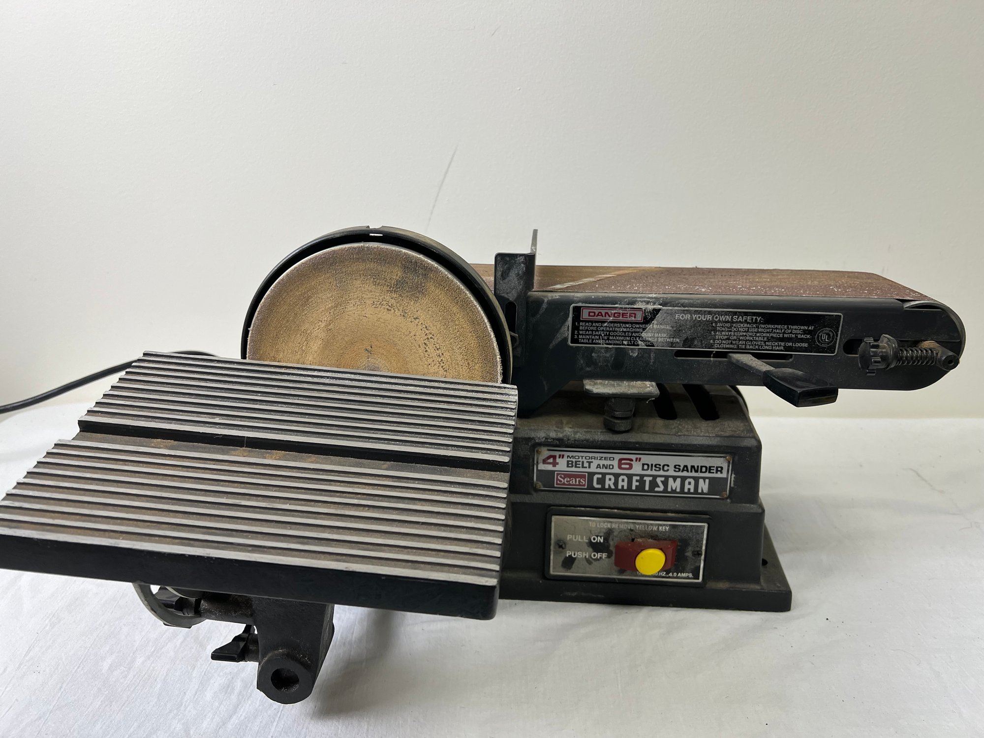 Craftsman Belt And Disc Sander Model 113.226421. #34552 | Auctionninja.com
