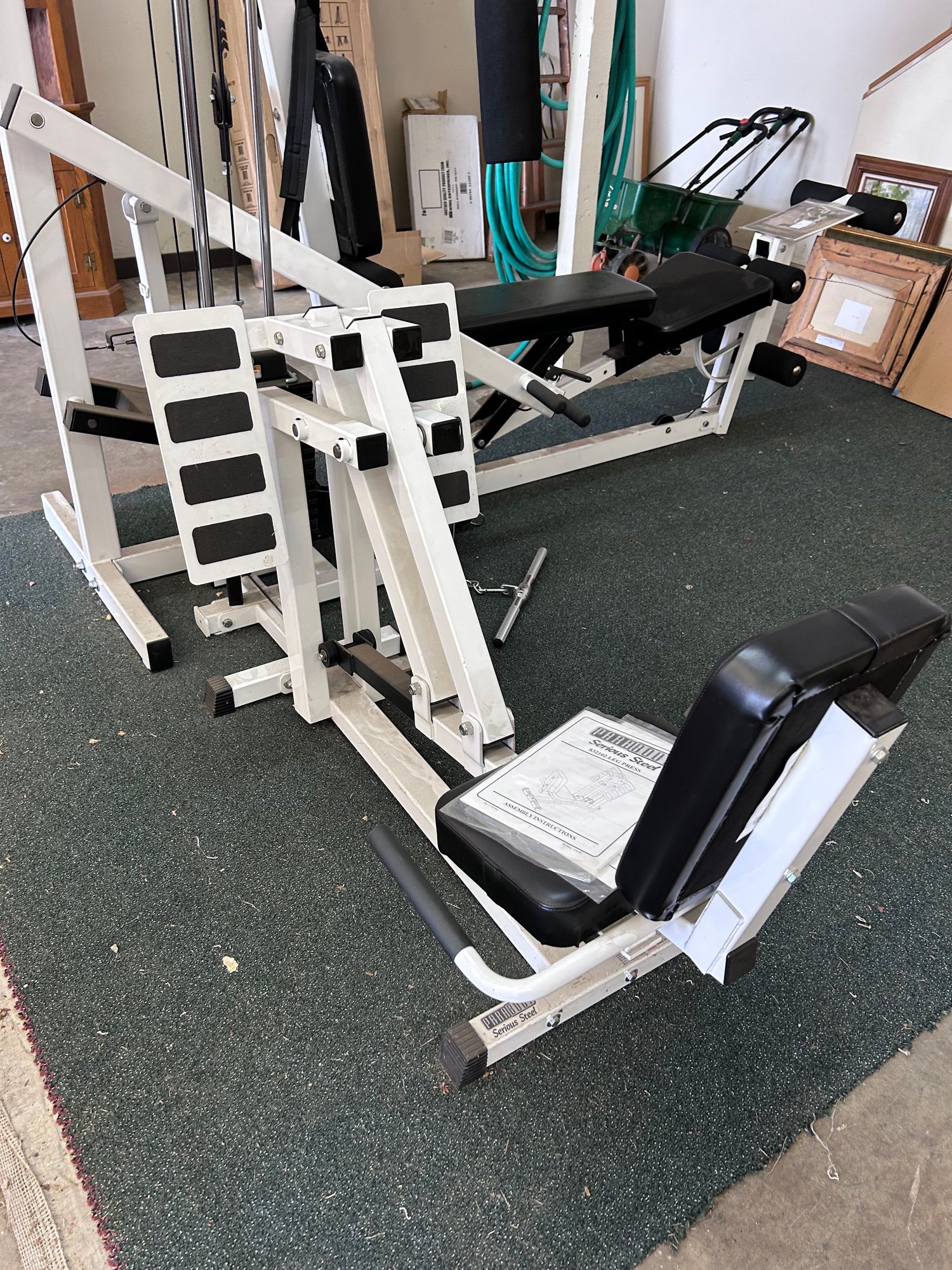 ParaBody Serious Steel 400 Home Gym W/Leg Press #79957 | Auctionninja.com
