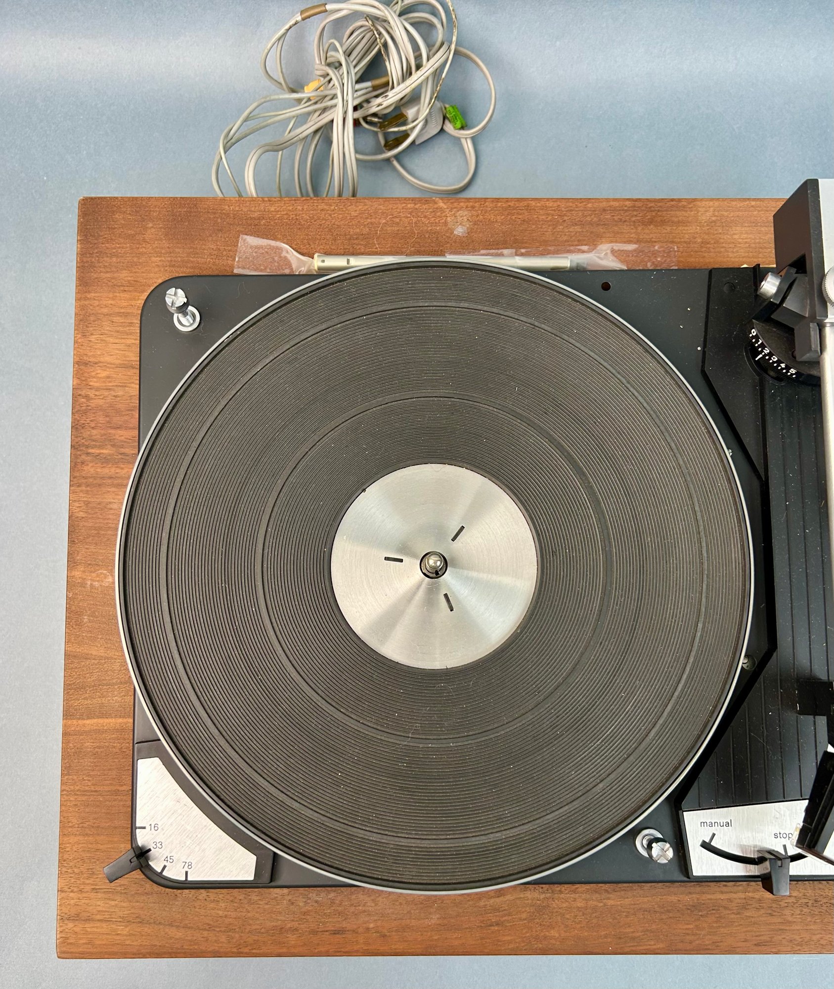 Dual 1015 Turntable With Shure M44E Needle #62910 | Auctionninja.com