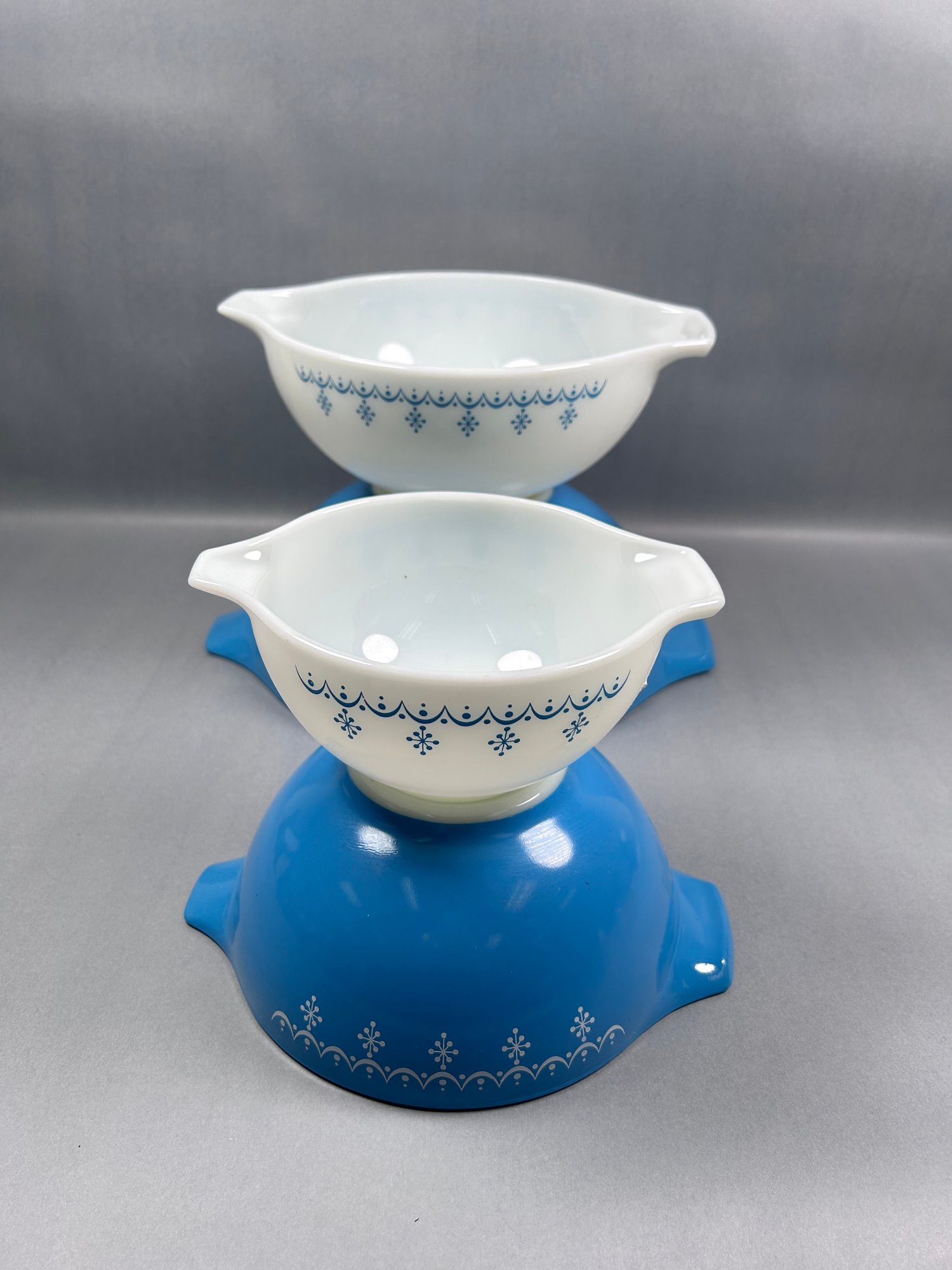Vintage Pyrex Snowflake Garland Cinderella 4 Piece Mixing Bowl Set ...