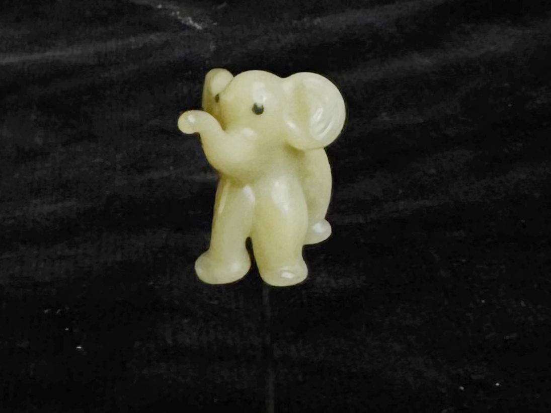Ivory-Colored Glass Elephant Pin Small With Raised Trunk #1088 ...