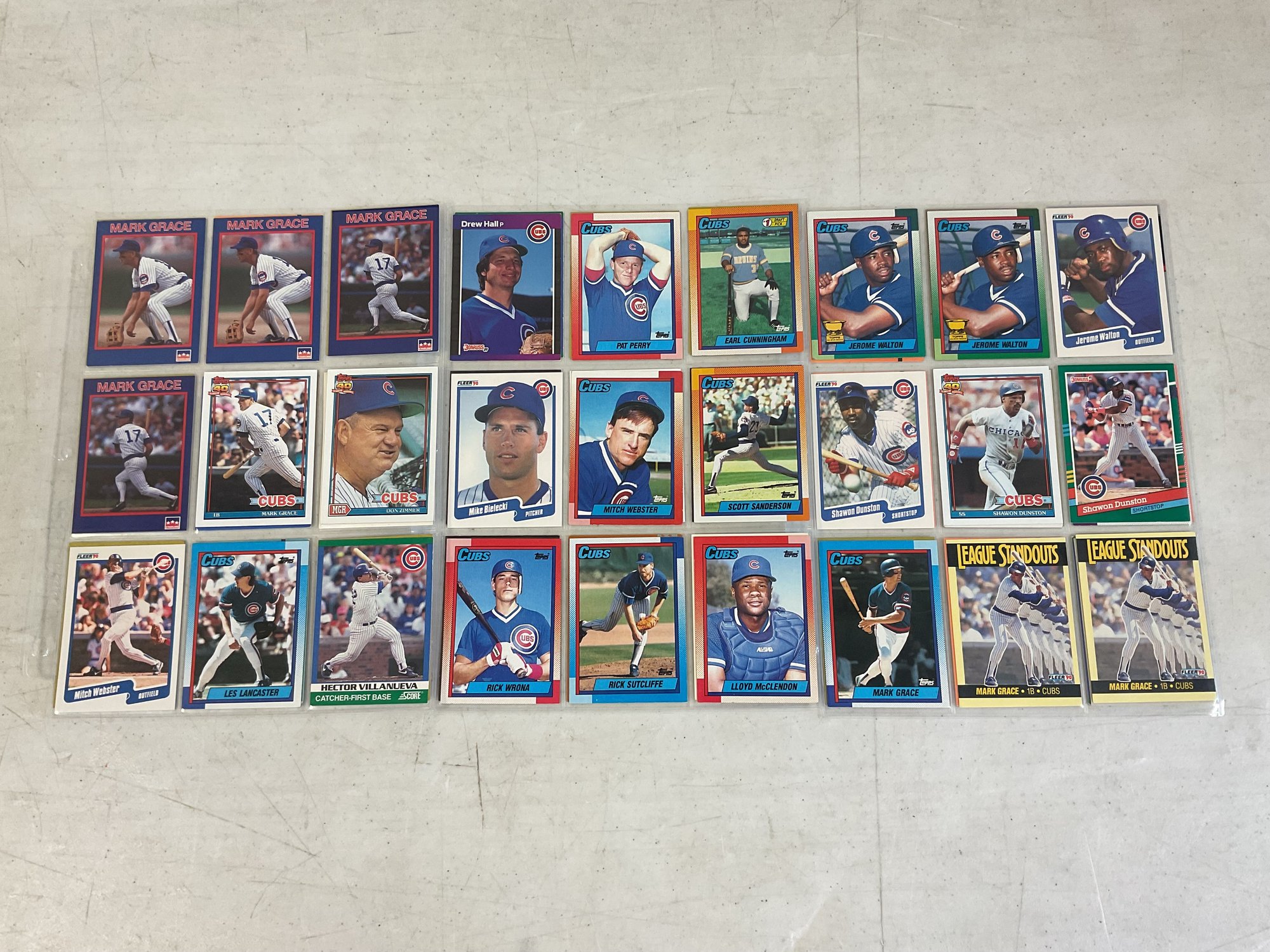 Lot Of 3 Pages Full Of Baseball Cards Front & Back #15241 ...