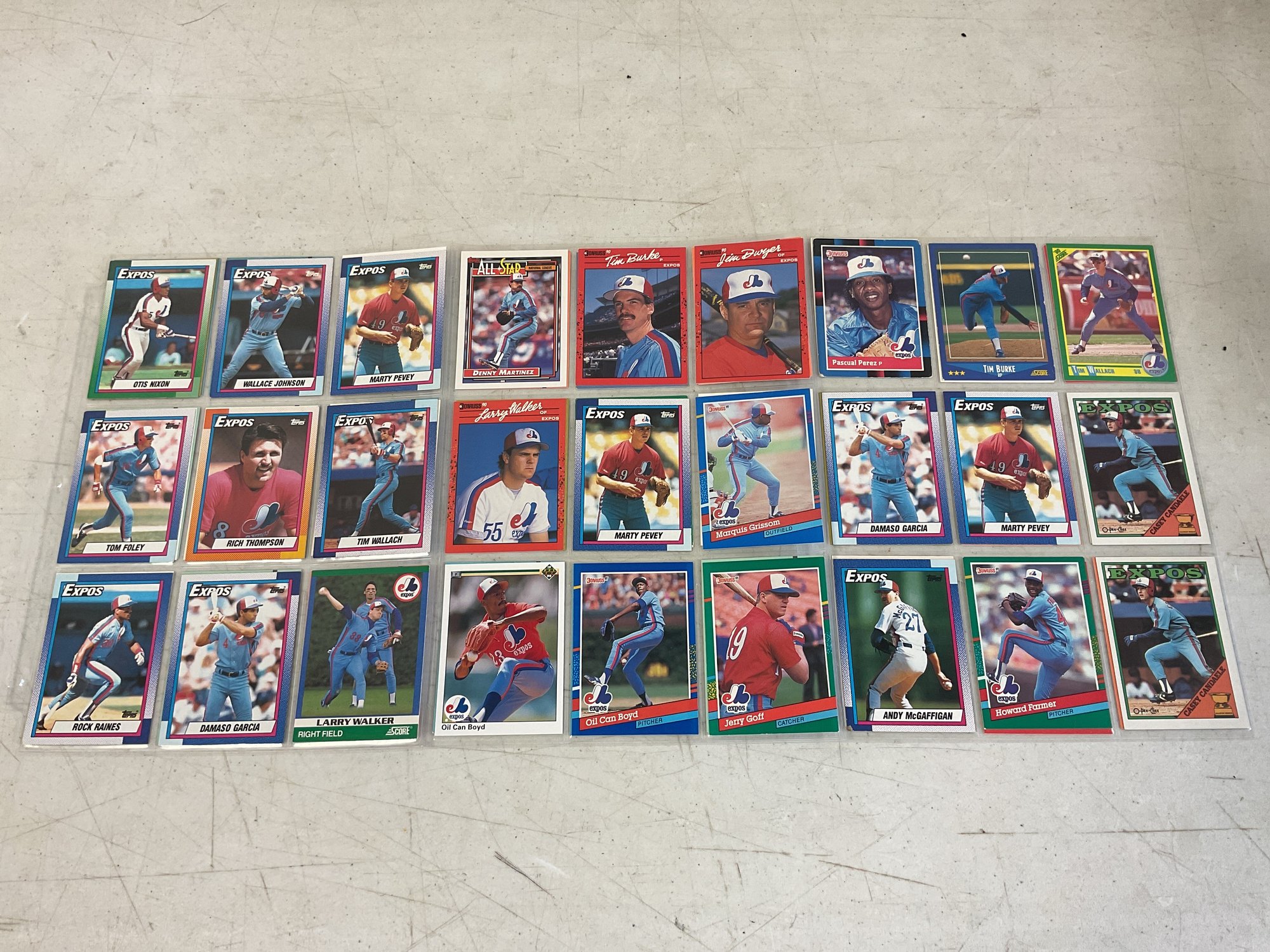 Lot Of 3 Pages Full Of Baseball Cards Front & Back #15503 ...