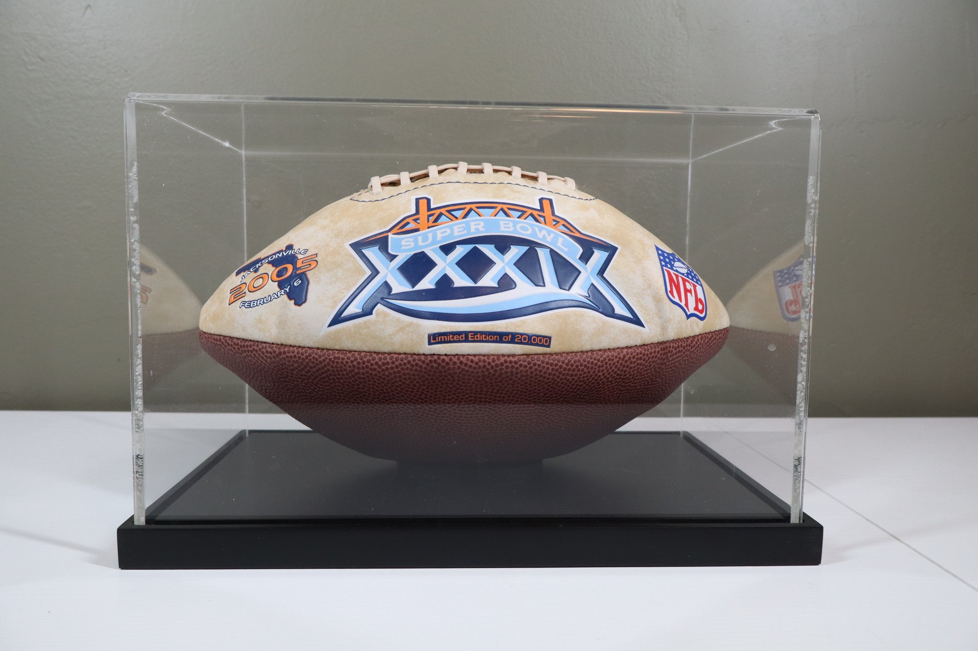 2005 NFL Limited Edition Commemorative Football SUPER BOWL XXXIX Ball ...
