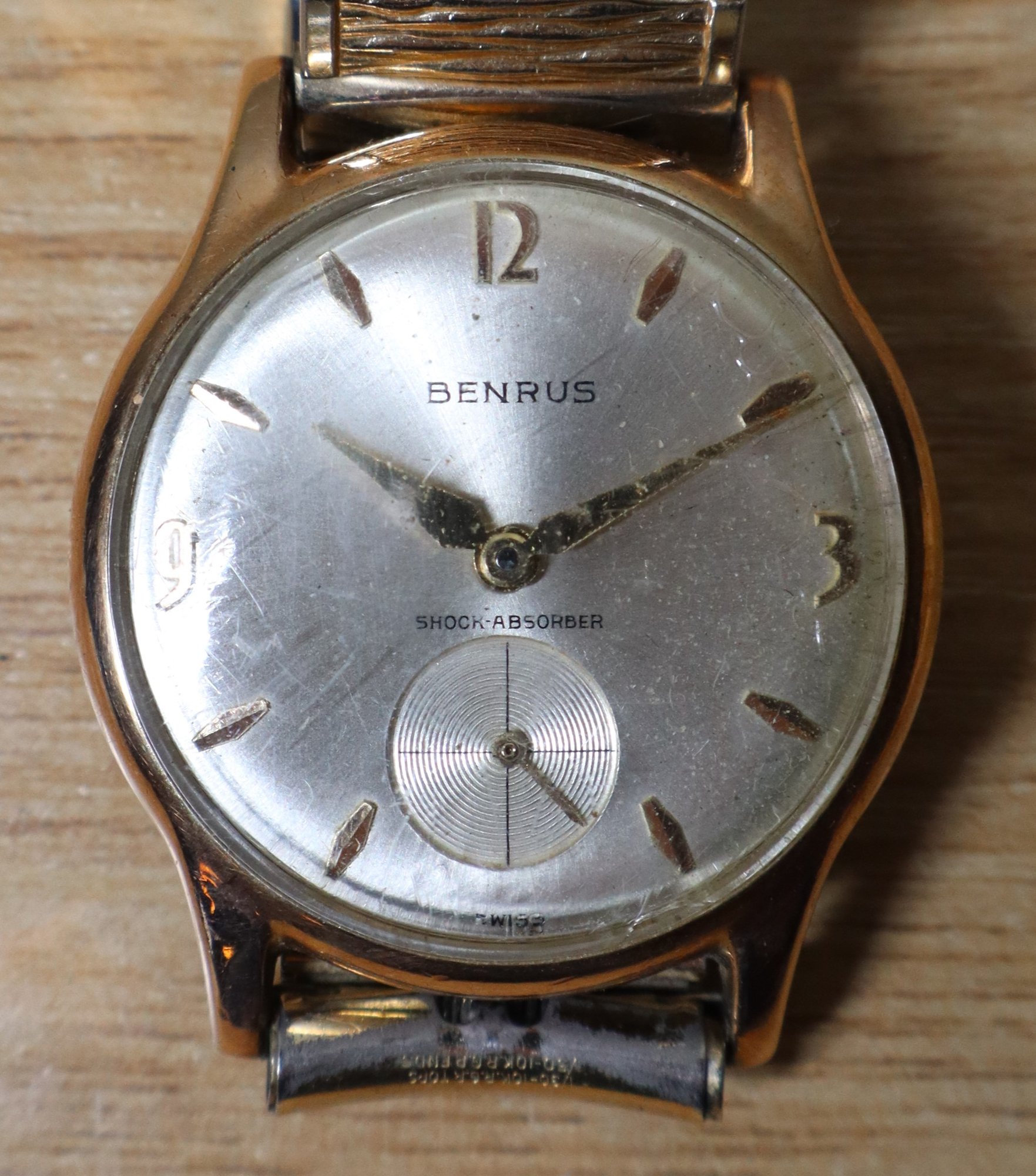 Benrus Gold Watch With Elastic Band #10179 | Auctionninja.com