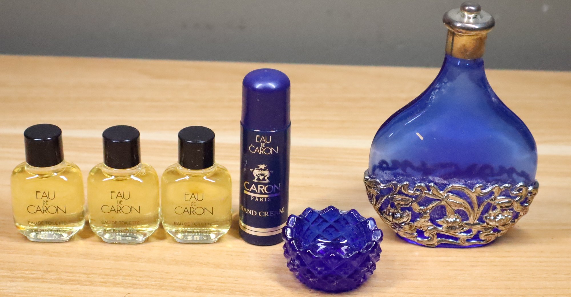 Lot Of Eau De Caron Fragrance Samples And Empty Perfume Bottle #12094 ...