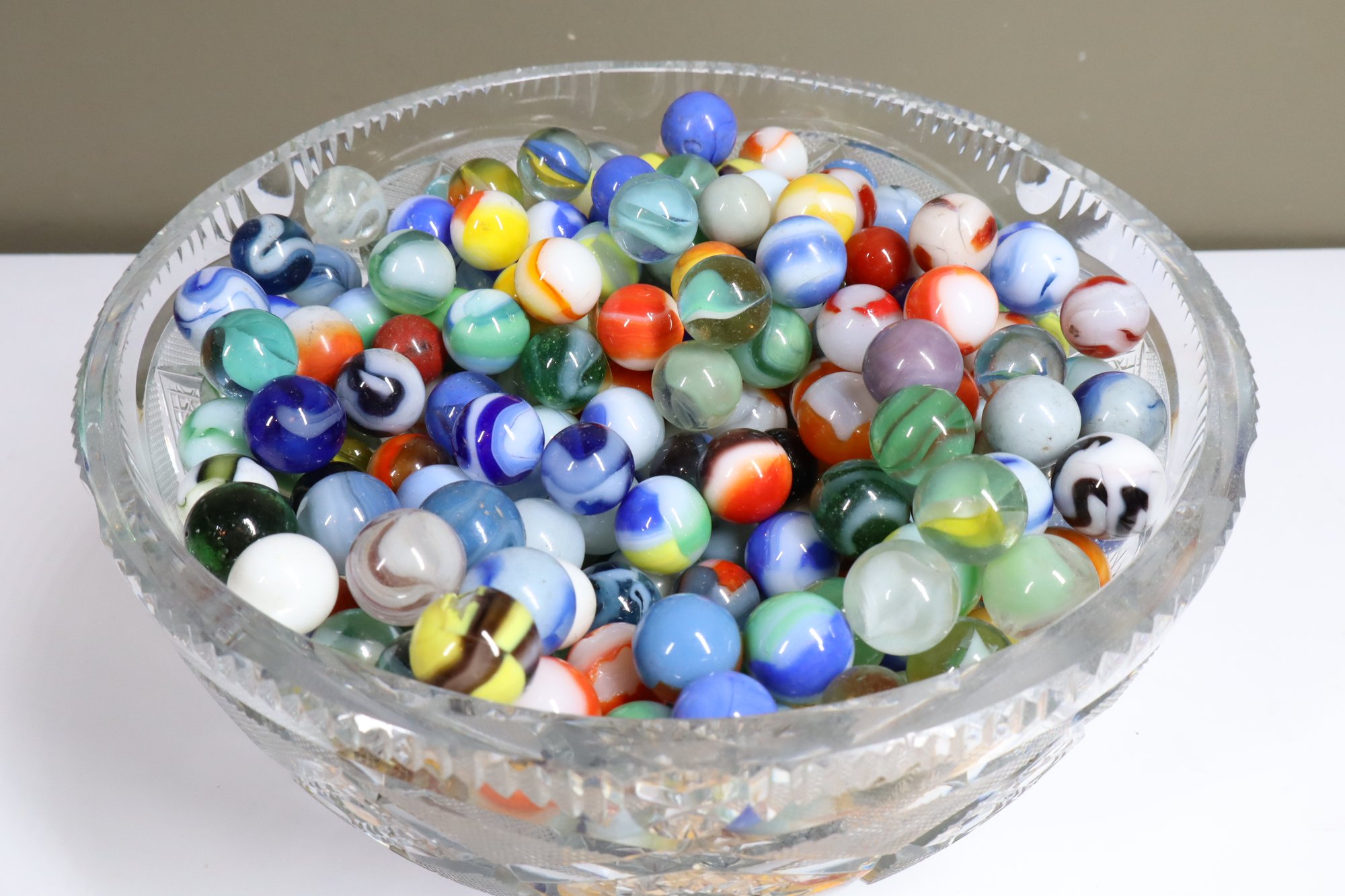 Huge Lot Vintage Union Glass And Loose Marbles In Glass Footed Bowl ...