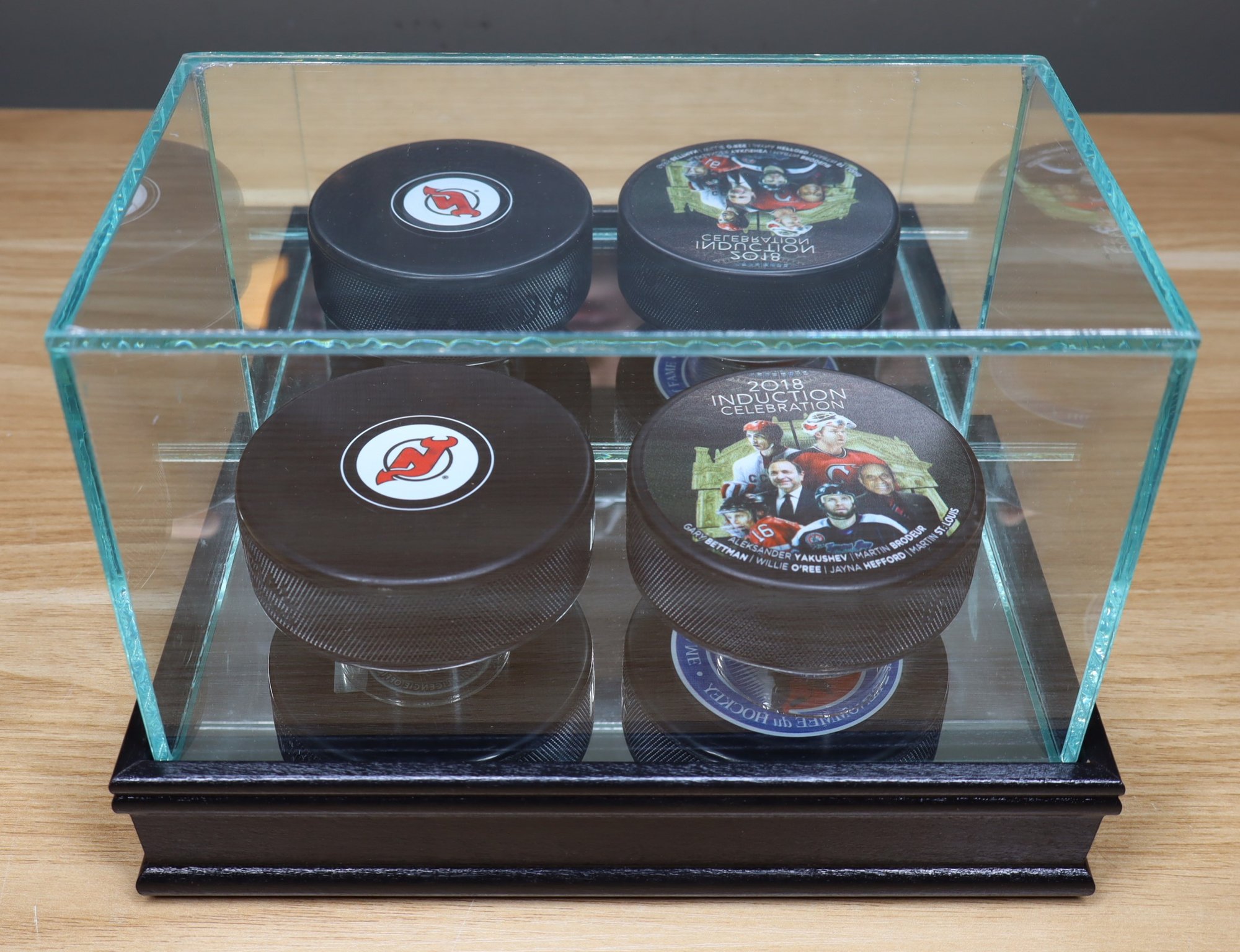 New Jersey Devils 2018 Induction Celebration NHL Two Puck Glass Display ...