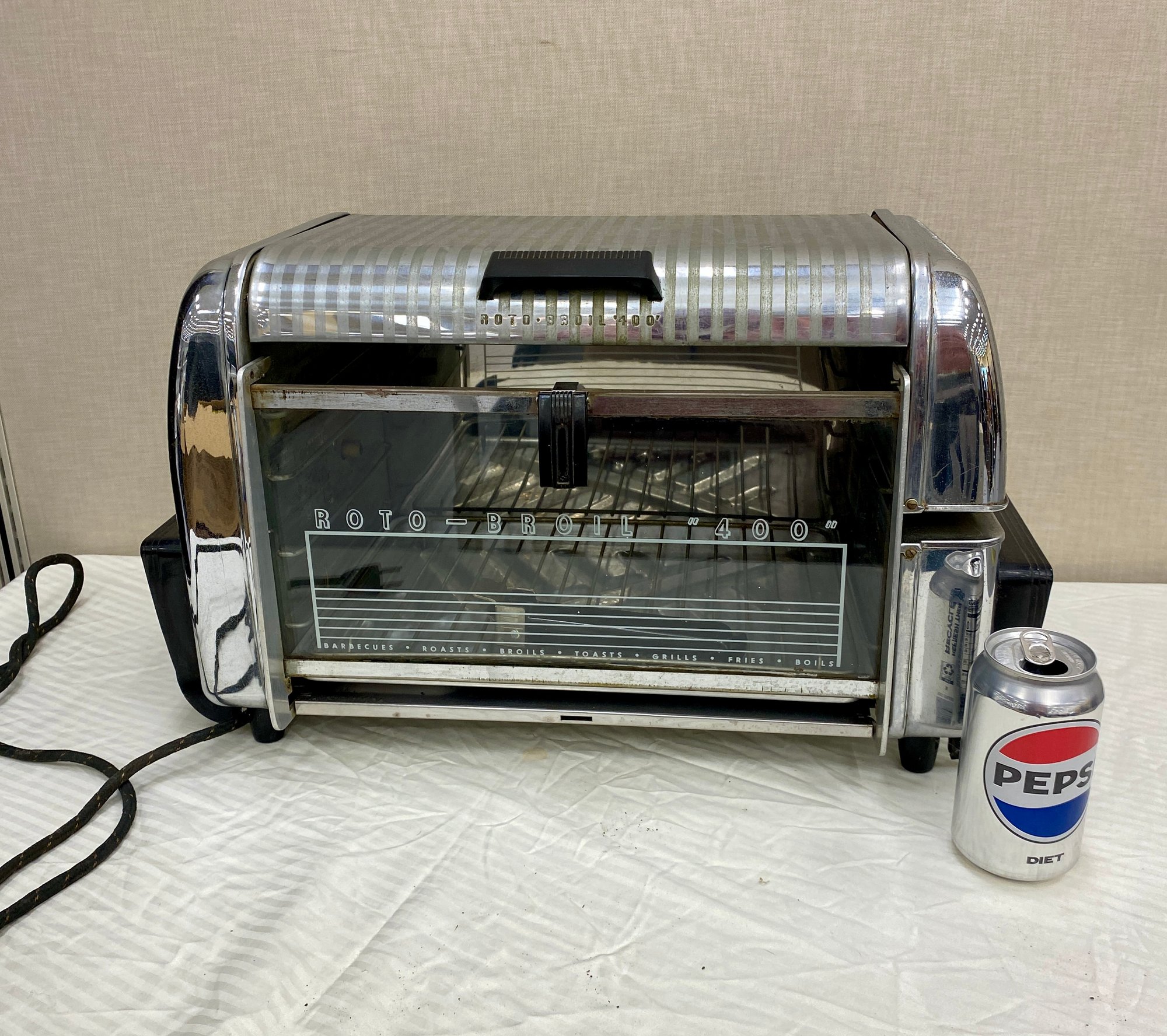 Vintage Mid Century Toaster Oven Broiler #3784 | Auctionninja.com