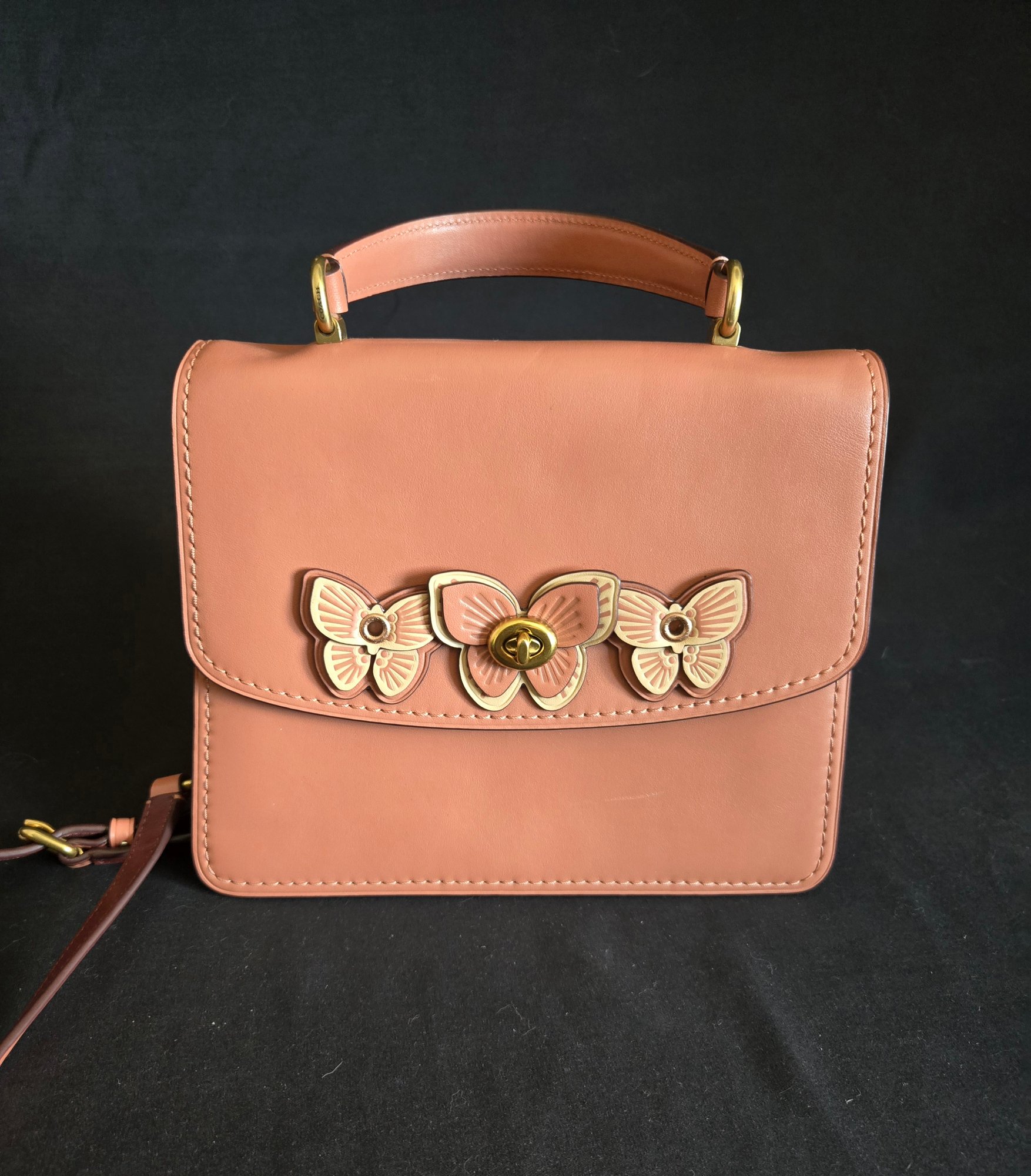 Coach Butterfly Parker Leather Top Handle Bag #10247 | Auctionninja.com