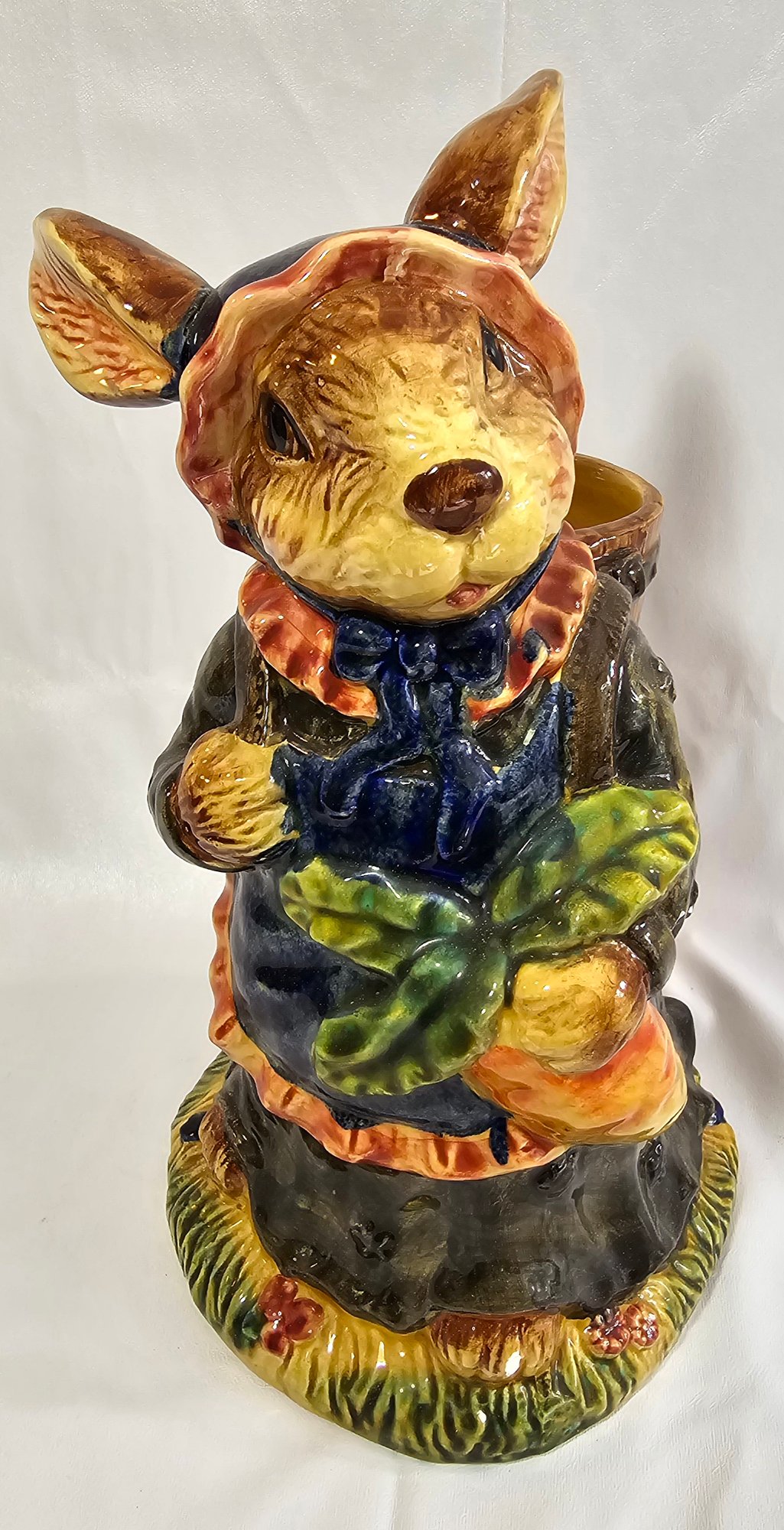 Vintage Ceramic Rabbit Planter #3996 | Auctionninja.com