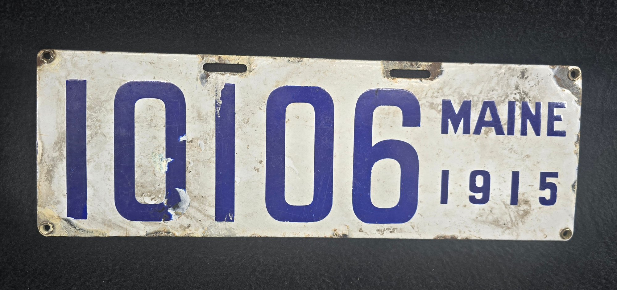 Antique Maine Porcelain License Plates 1915 #6070 | Auctionninja.com