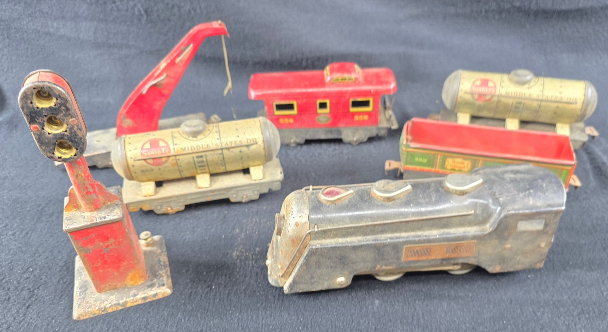 Vintage Marx Tin Litho Train #6051 | Auctionninja.com