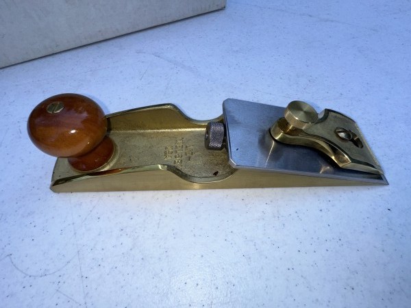 Chisel Plane Lie-Nielsen Tool Works, Inc, Original Box But Poor ...