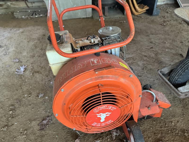 Billy Goat Quiet Blow With Briggs & Stratton Motor, Not Tested #8934 ...