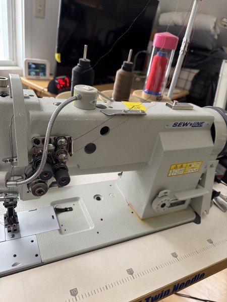 Sew Line SL-4420 Industrial Sewing Machine, Industrial Twin Needle With ...