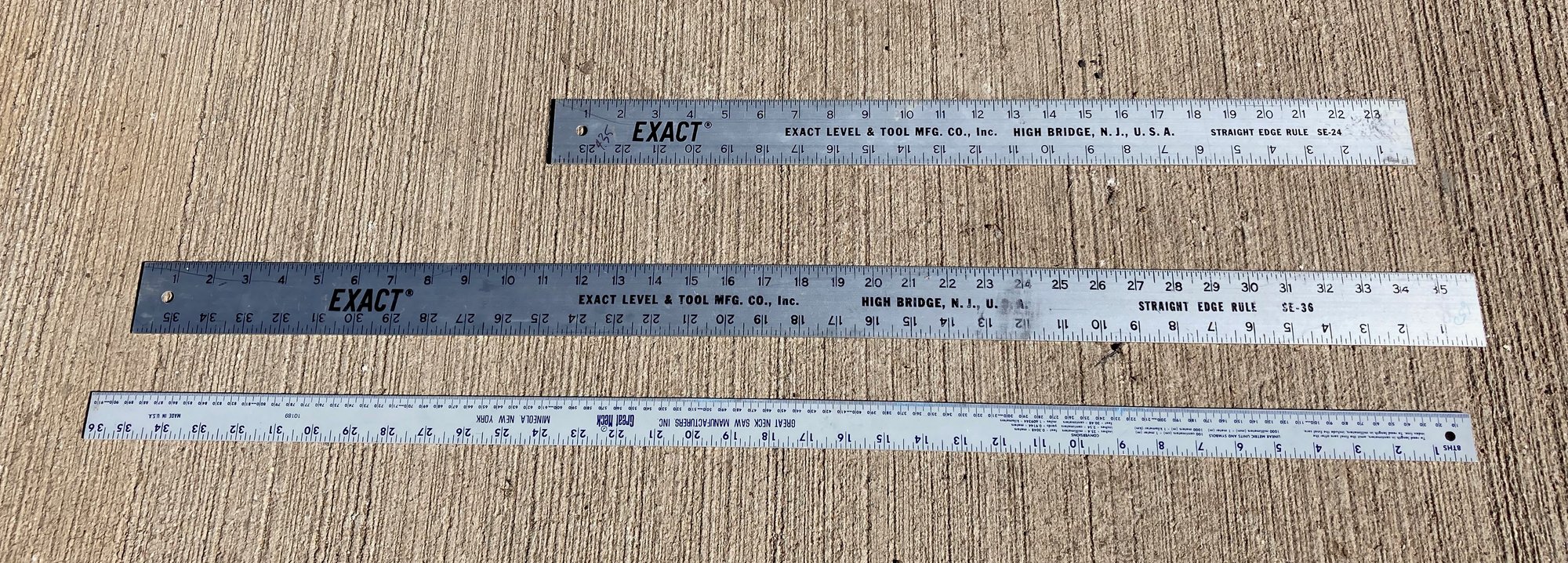 Three Rulers #19356 | Auctionninja.com