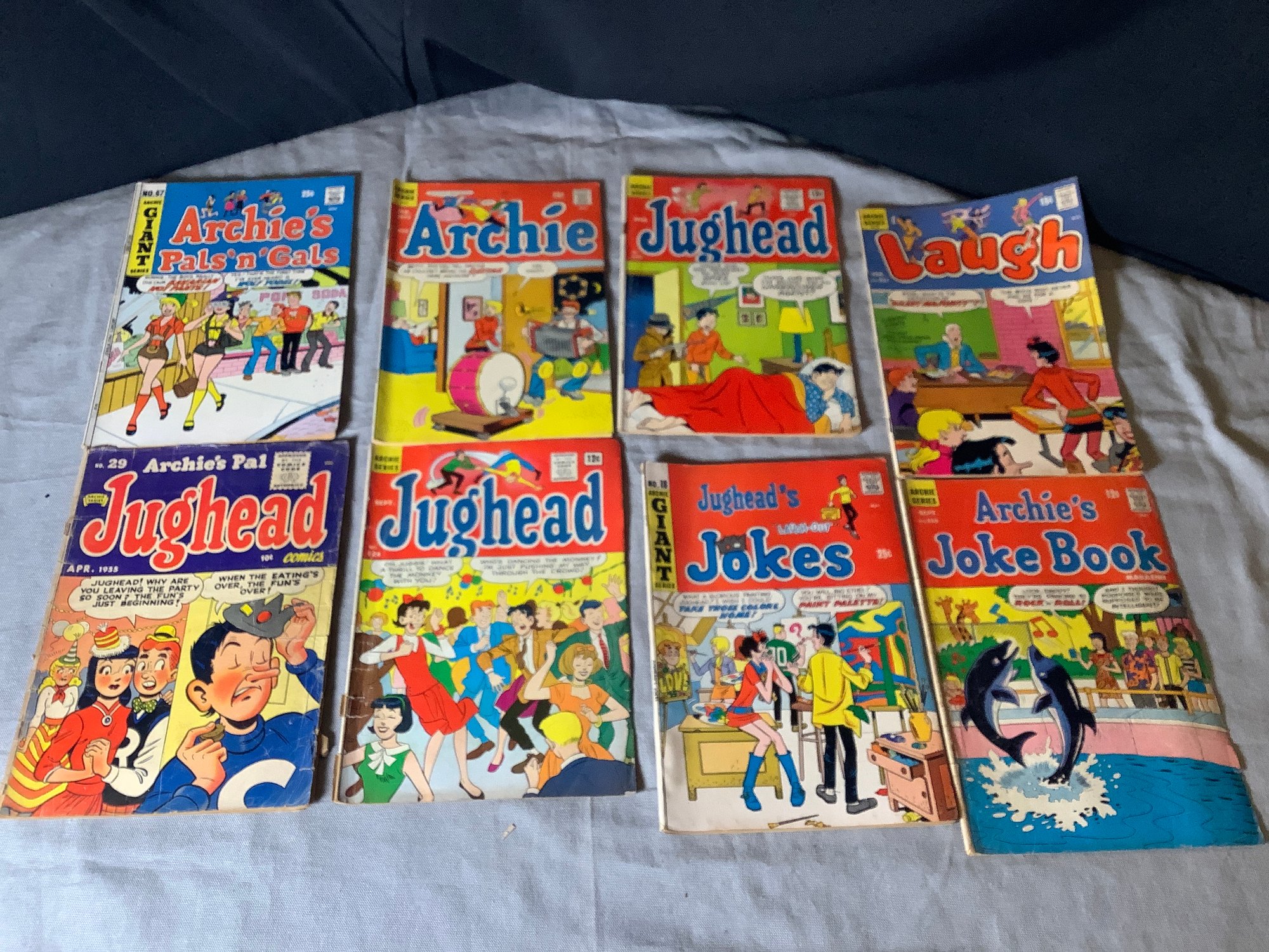Vintage Archie Series Comics Lot 1 #15977 | Auctionninja.com