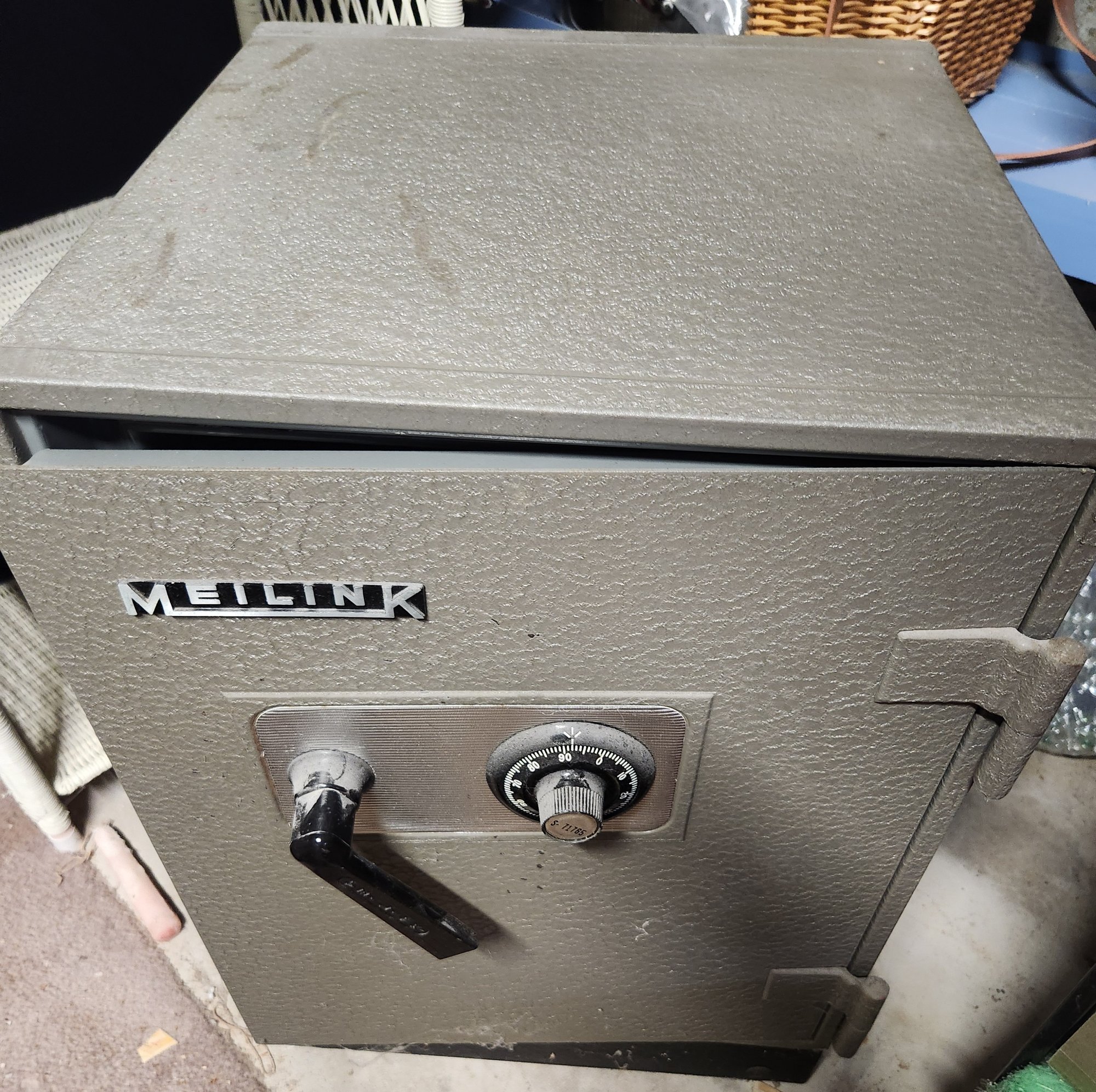 Meilink Safe- Vintage Model 17" X 16.5" X 24"H Combination Dial Lock ...