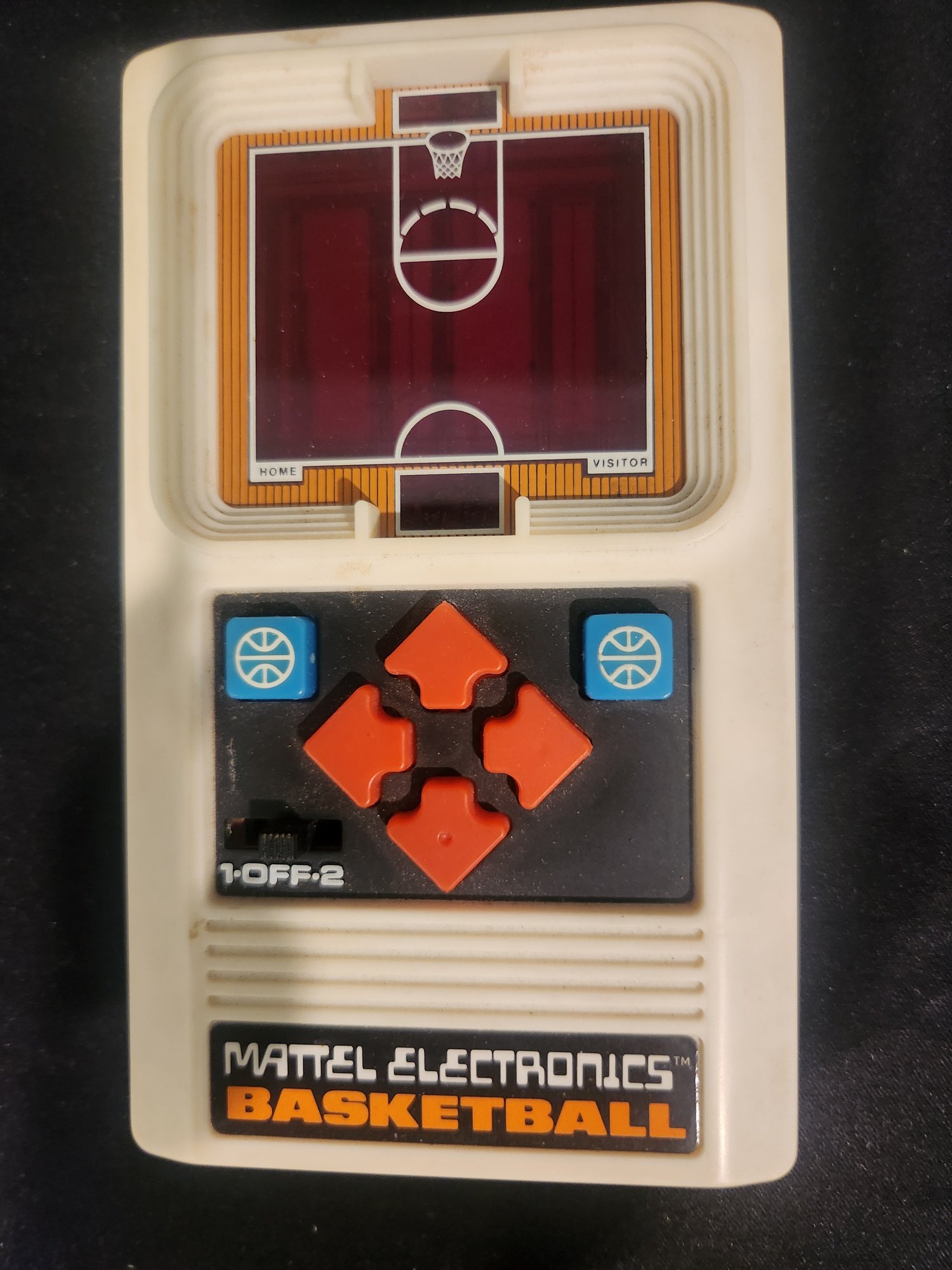 Mattel Electronic Basketball Handheld Video Game, Vintage #14499 ...