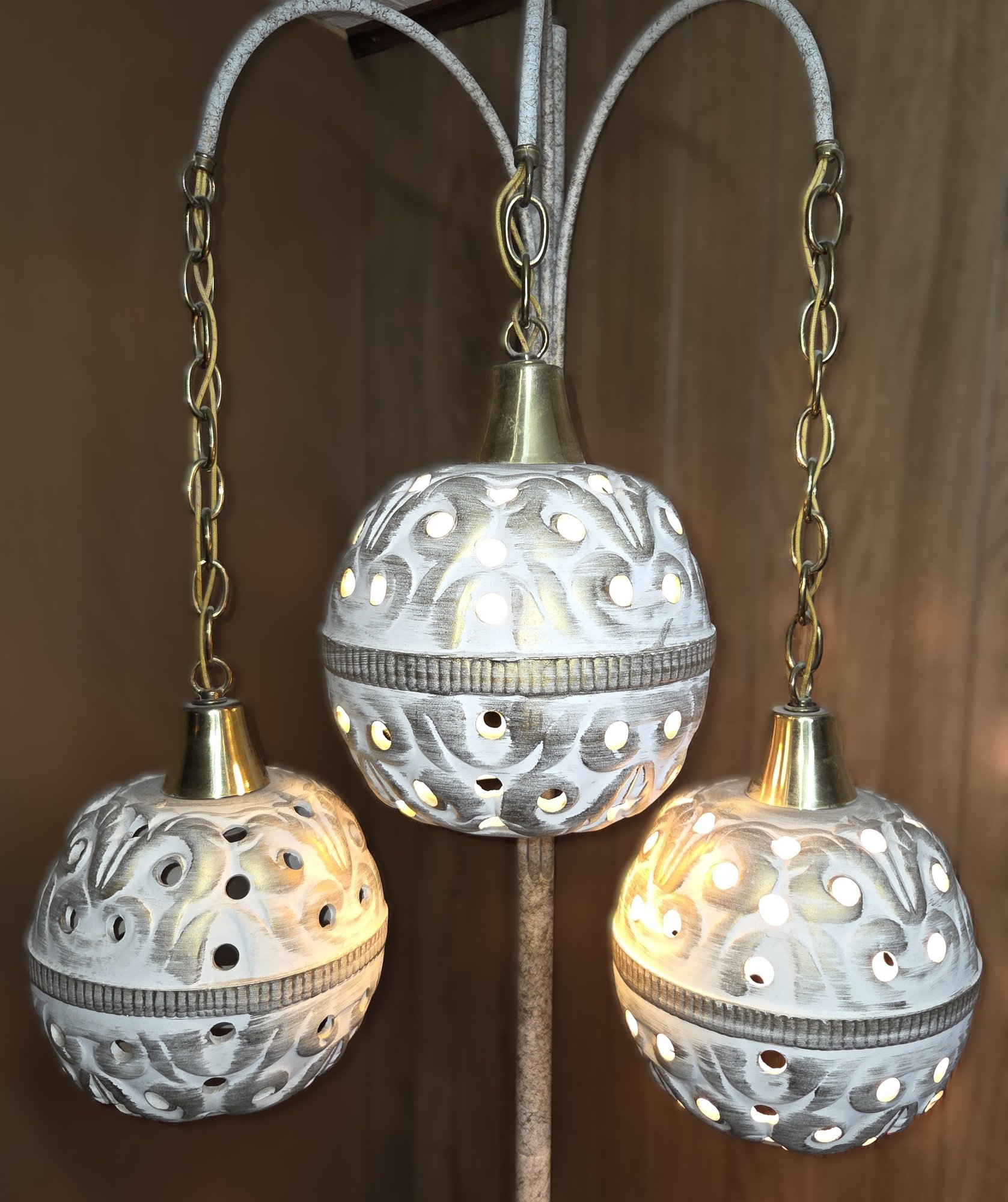 MCM Mid-century Blanc De Chine Reticulated Porcelain Tension Pole Lamp ...