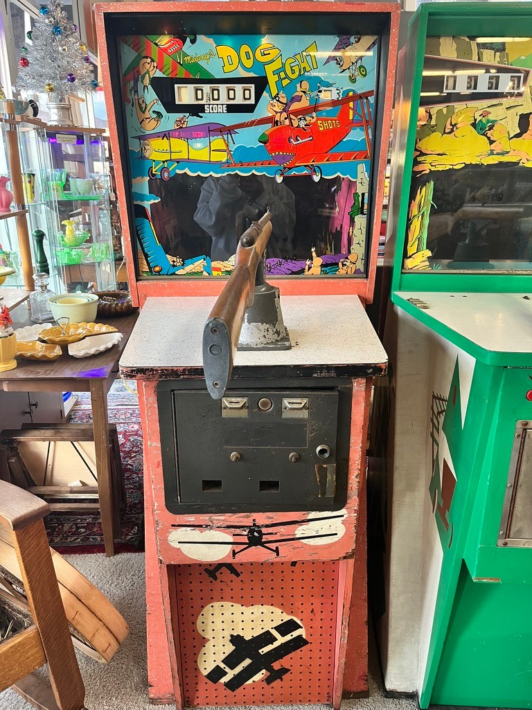 Midway's Dog Fight Arcade Cabinet #9522 | Auctionninja.com