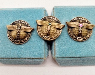 Boeing Pins 10KT 5,10, 15 Year #7791 | Auctionninja.com