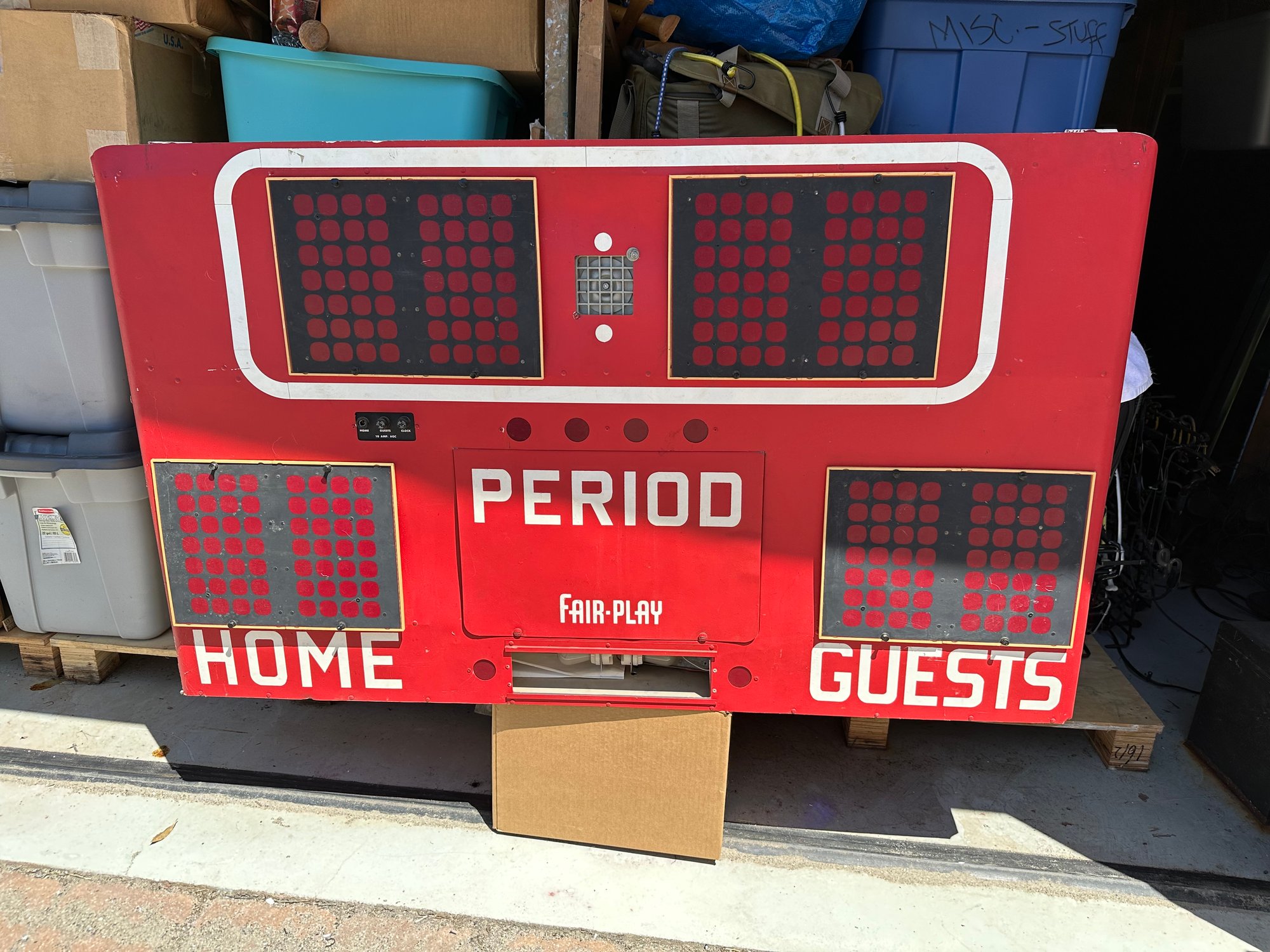 Vintage Scoreboard #2357 | Auctionninja.com