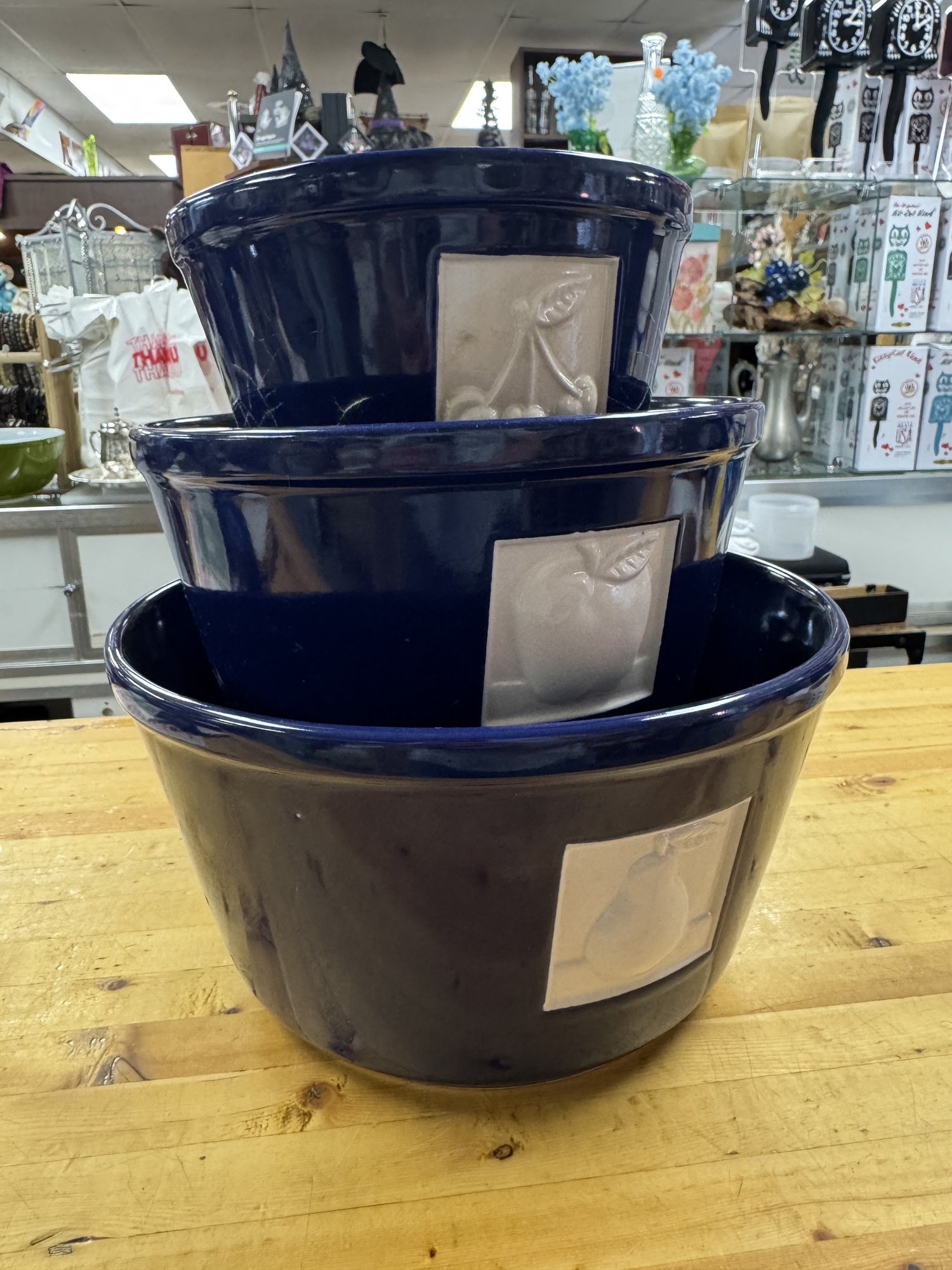 Vintage Tileware 3 Piece Bowl Set #1098 | Auctionninja.com