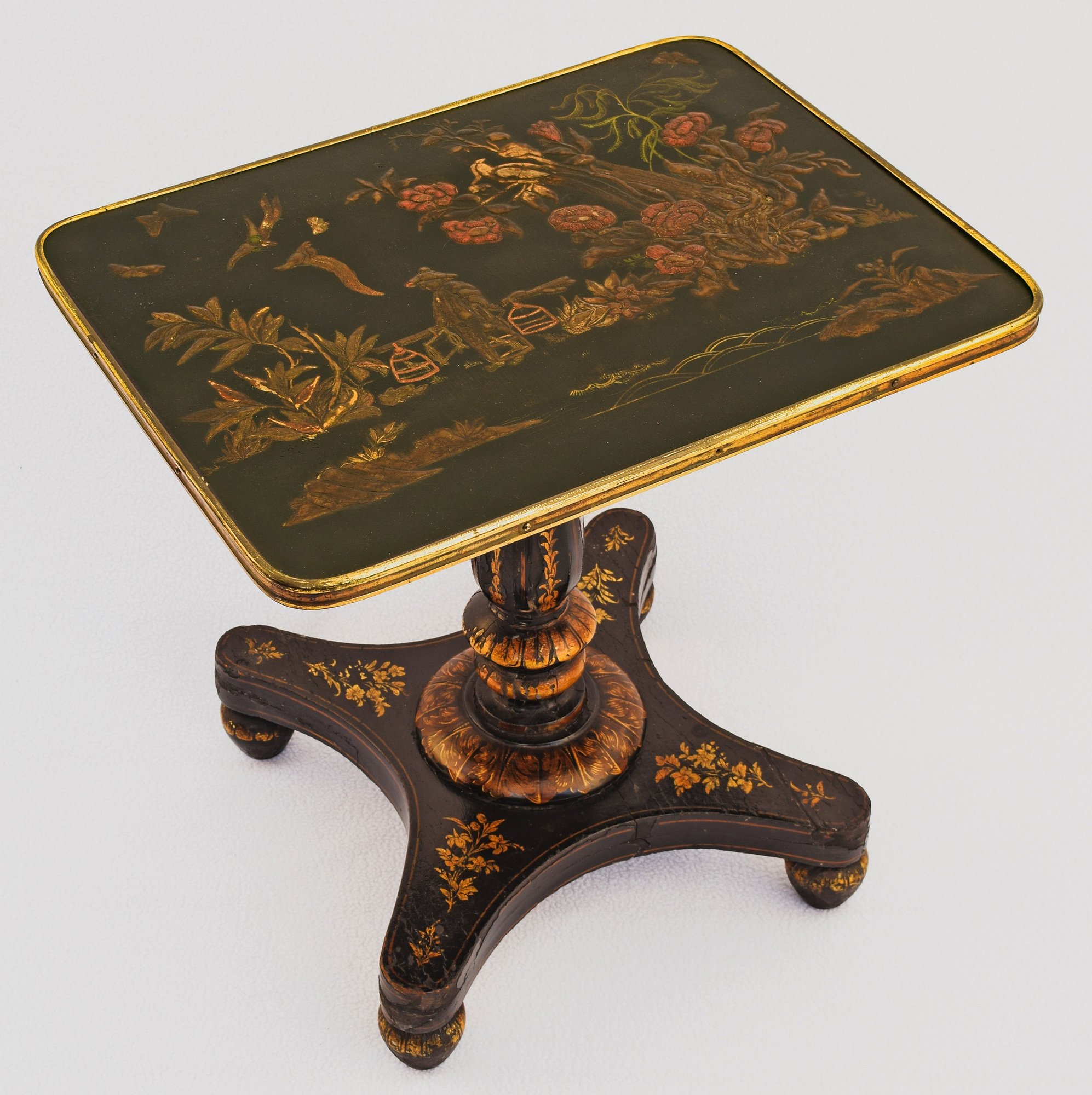 Antique Chinoiserie Side Table #1777 | Auctionninja.com