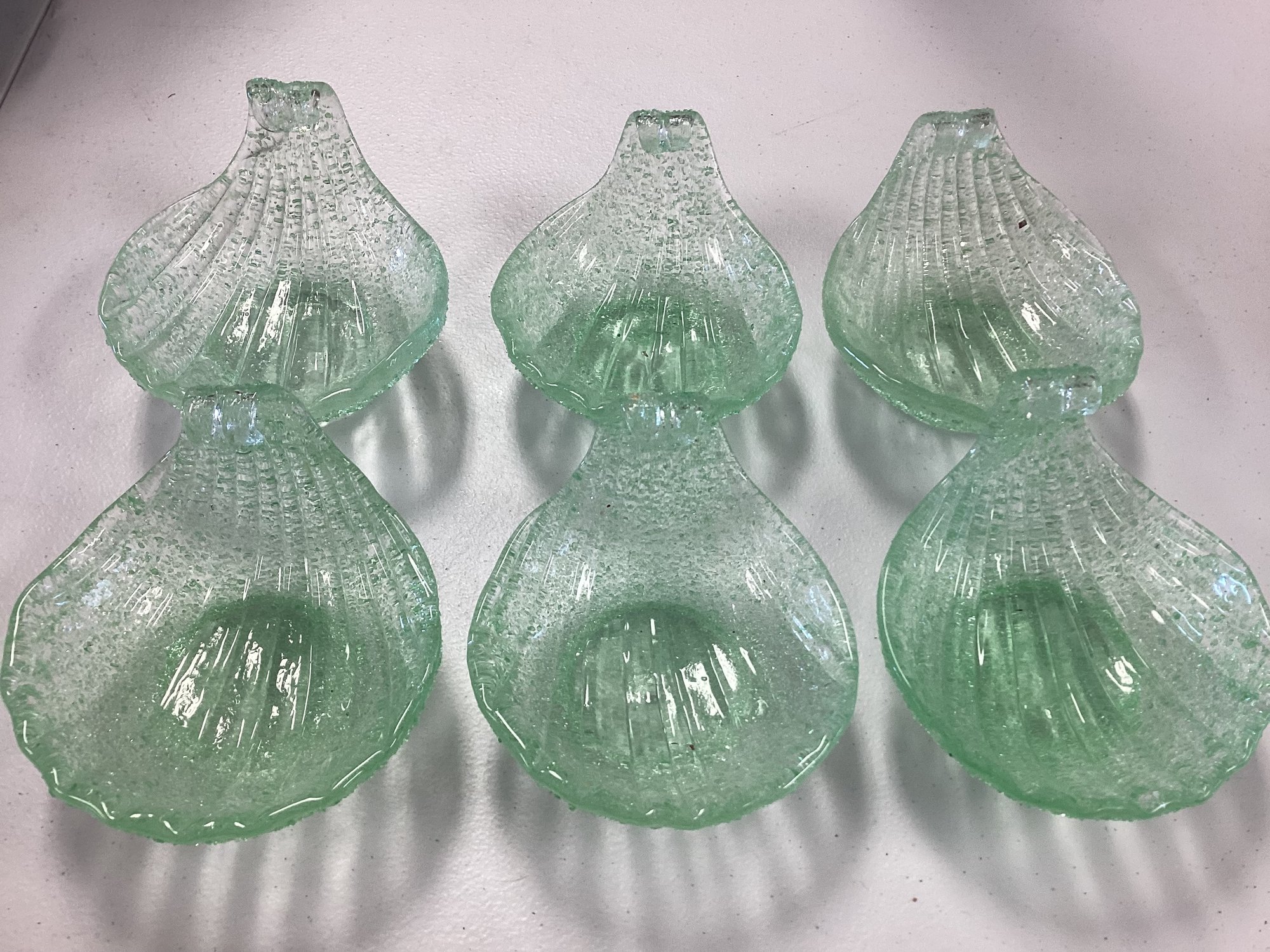 6 Seafoam Green Sanded Glass Shell Form Dishes #4052 | Auctionninja.com