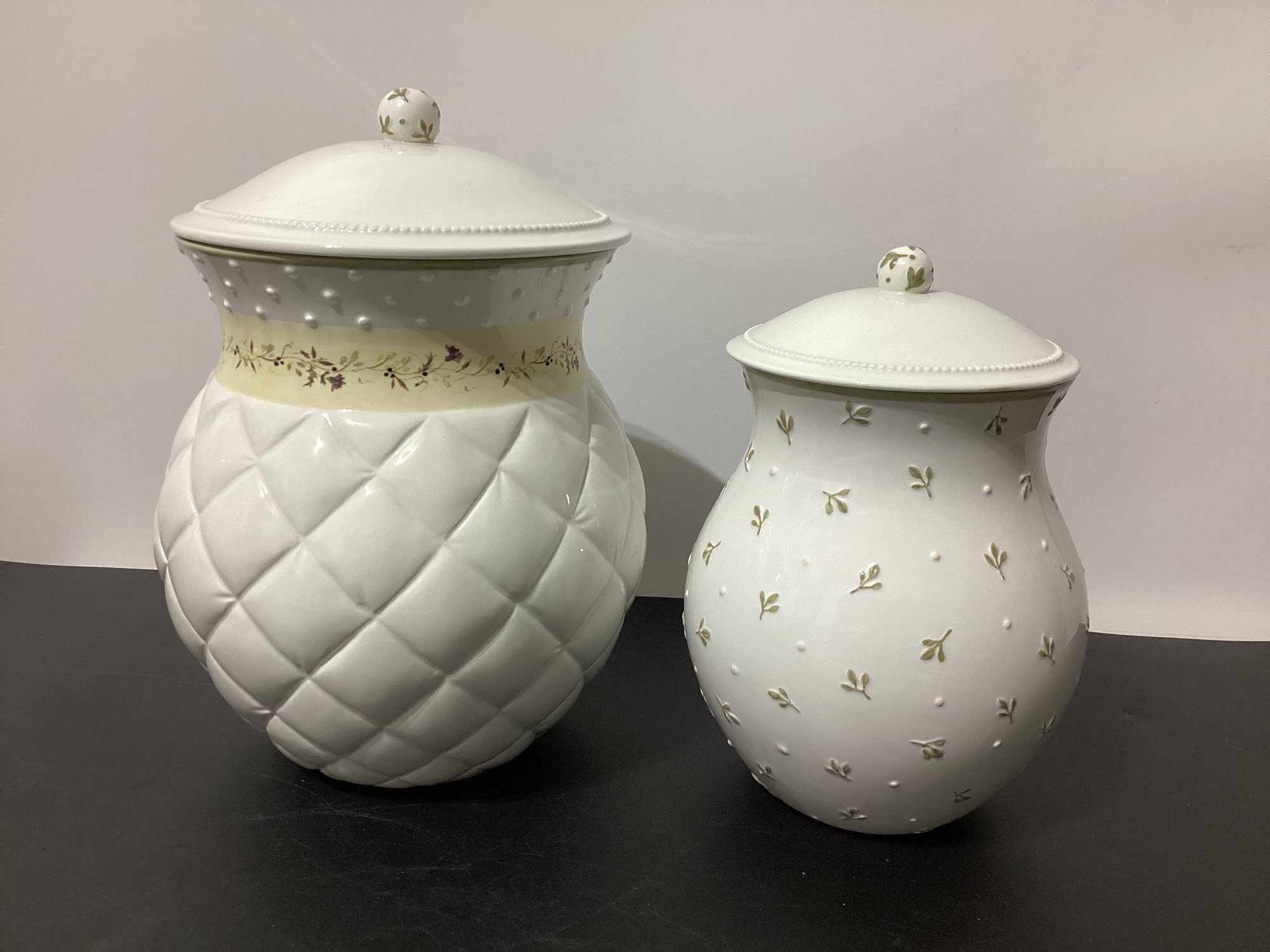 Demdaco By Devonshire Place Canisters #17859 | Auctionninja.com