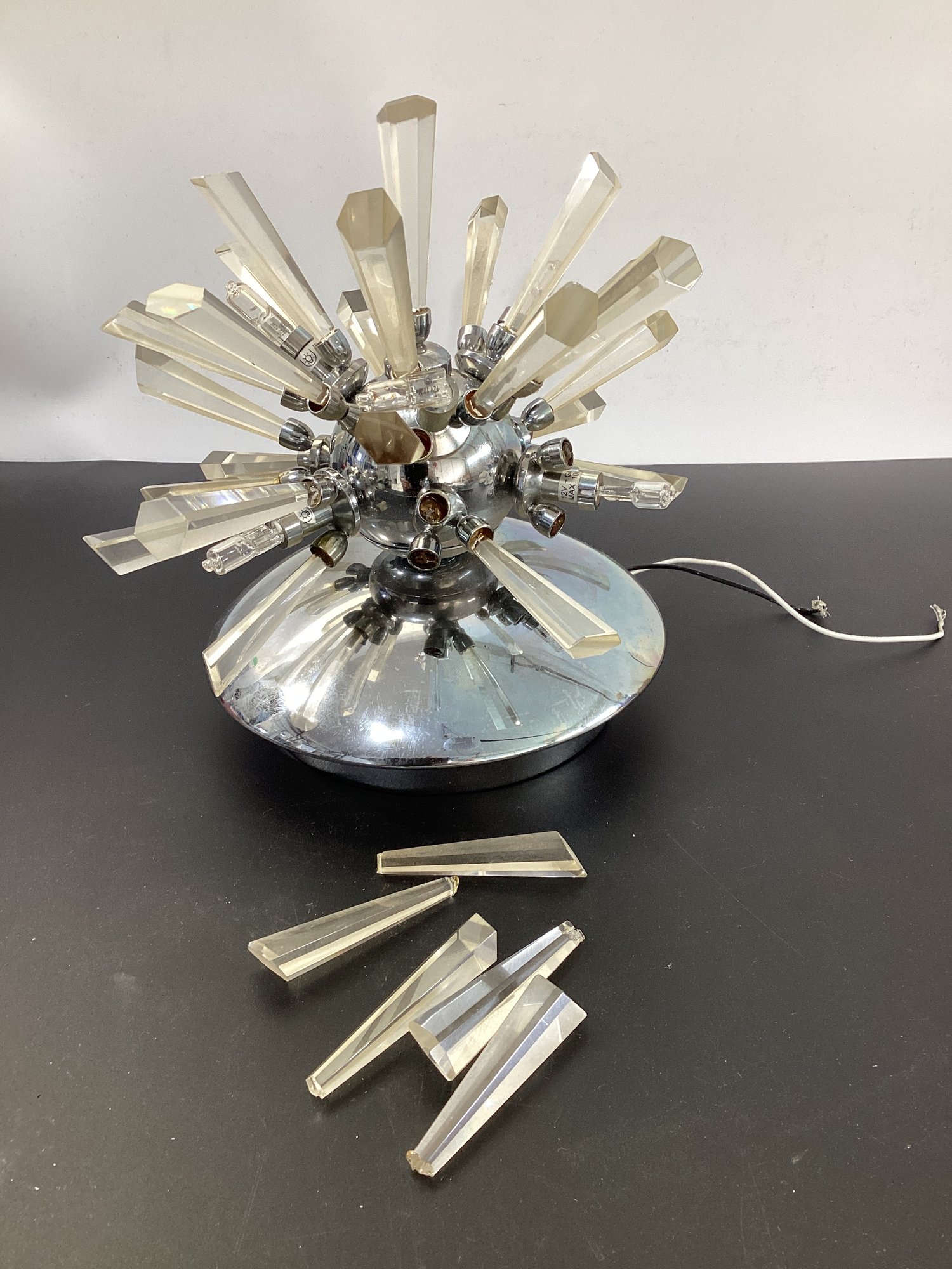 Sputnik 1950s Ceiling Lamp Lucite #13002 | Auctionninja.com