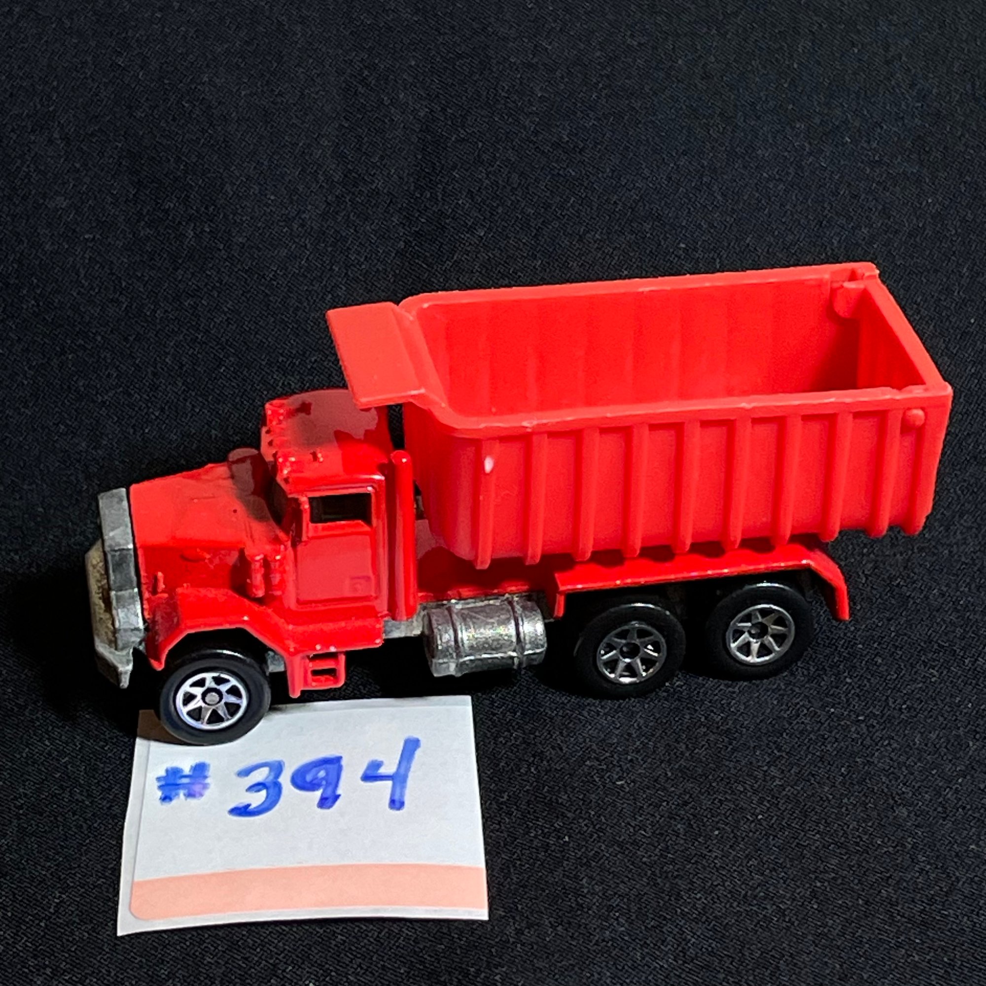 Red Tipper Dump Truck 1979 Hot Wheels Toy Car #30193 | Auctionninja.com