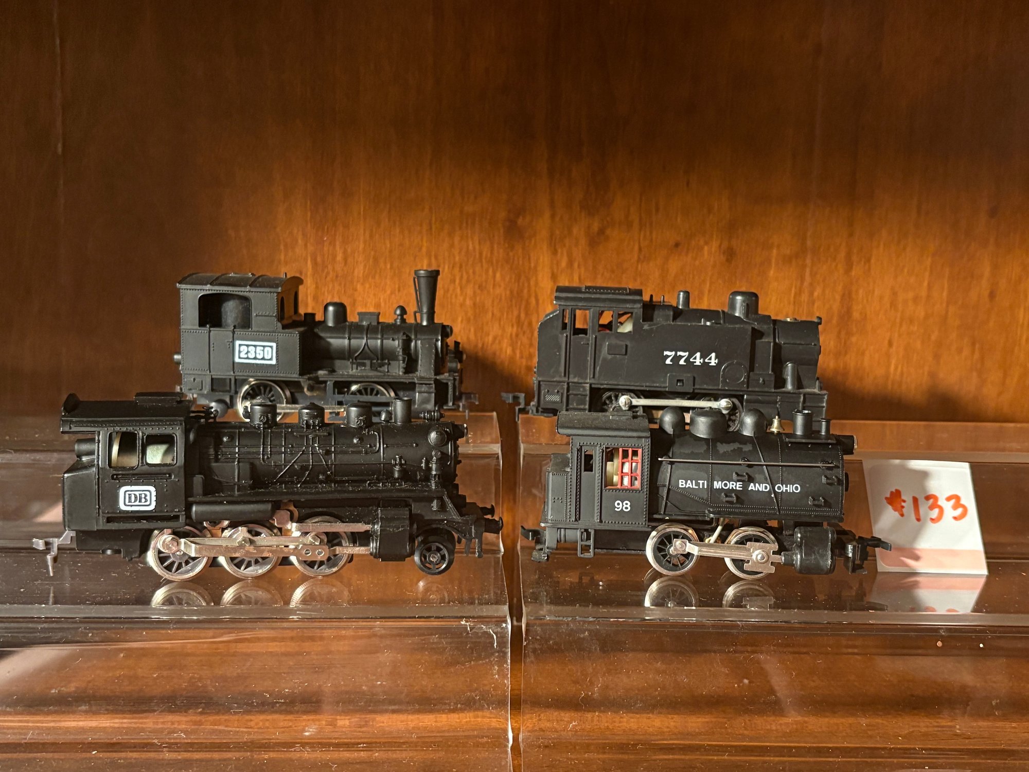 Lot Of 4 Locomotive Engines HO Scale Model Trains, Railroad - Vintage ...