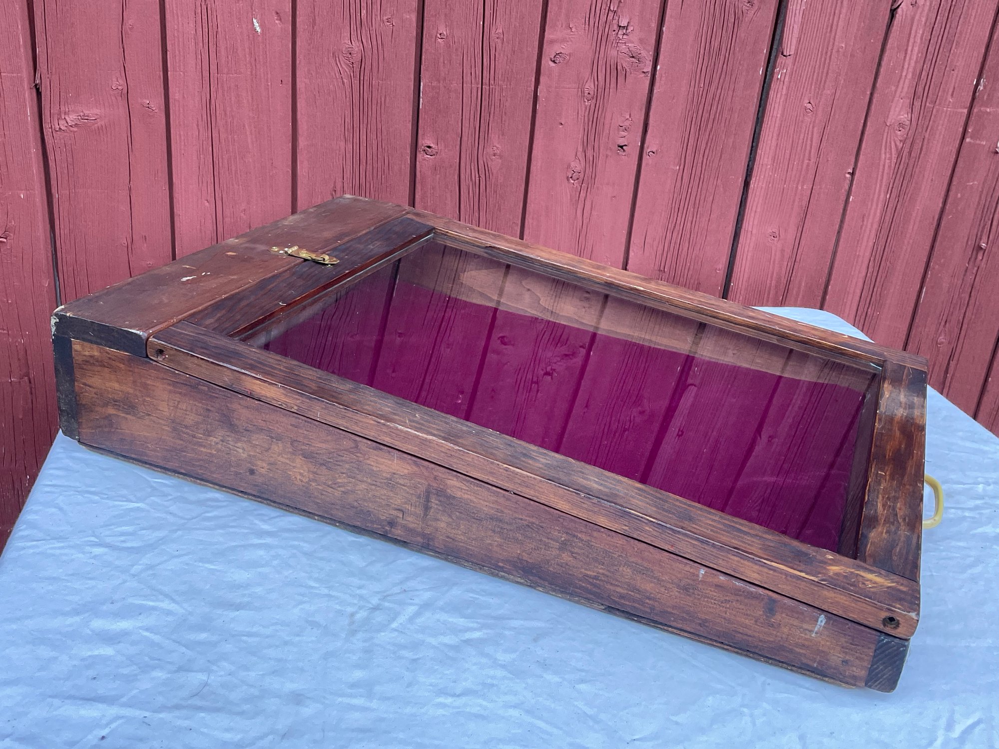 Vintage Slant Front Tabletop Display Case With Lockable Hasp #29108 ...