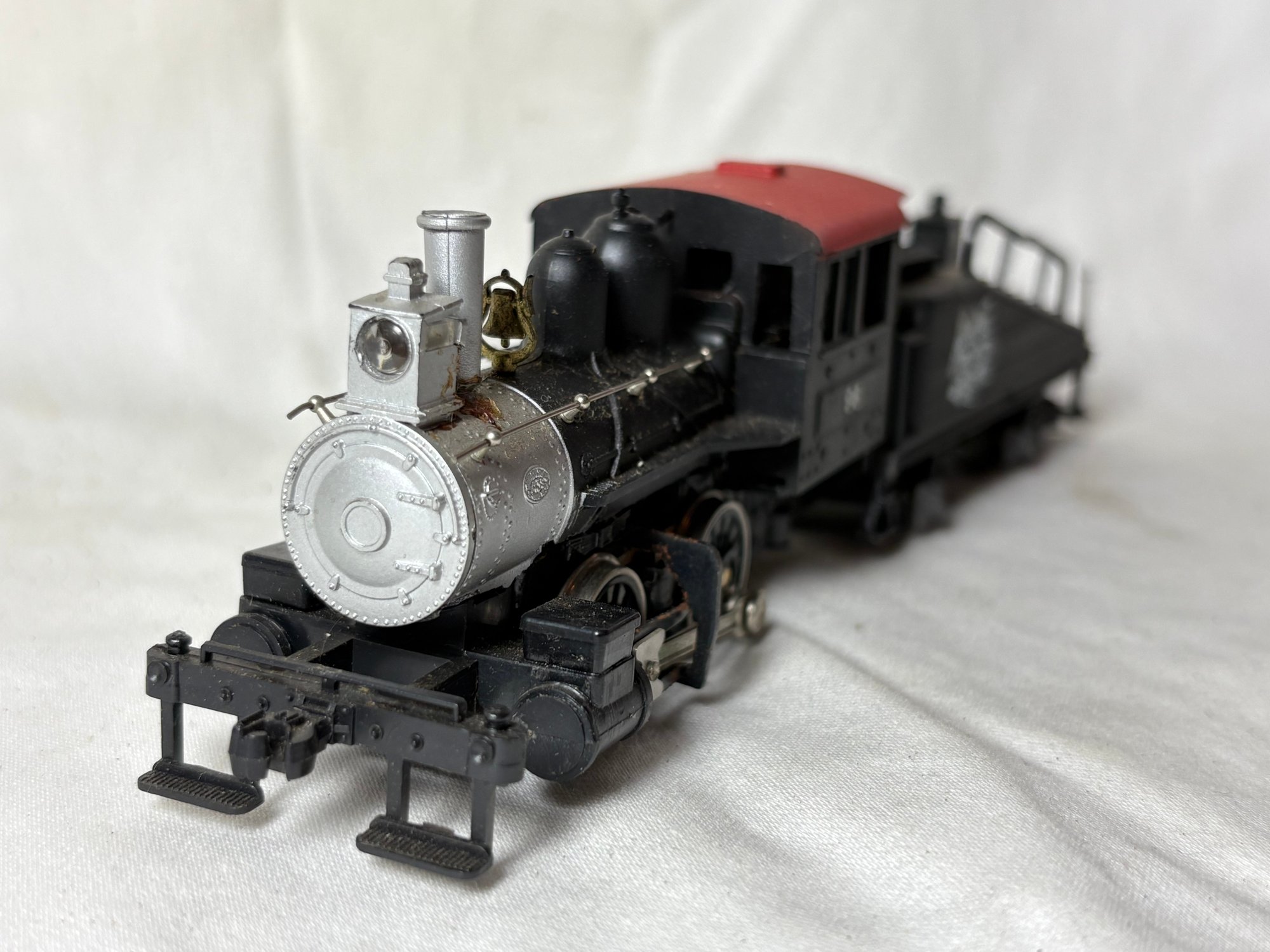 New York, New Haven & Hartford Steam Locomotive & Tender HO Gauge Model ...