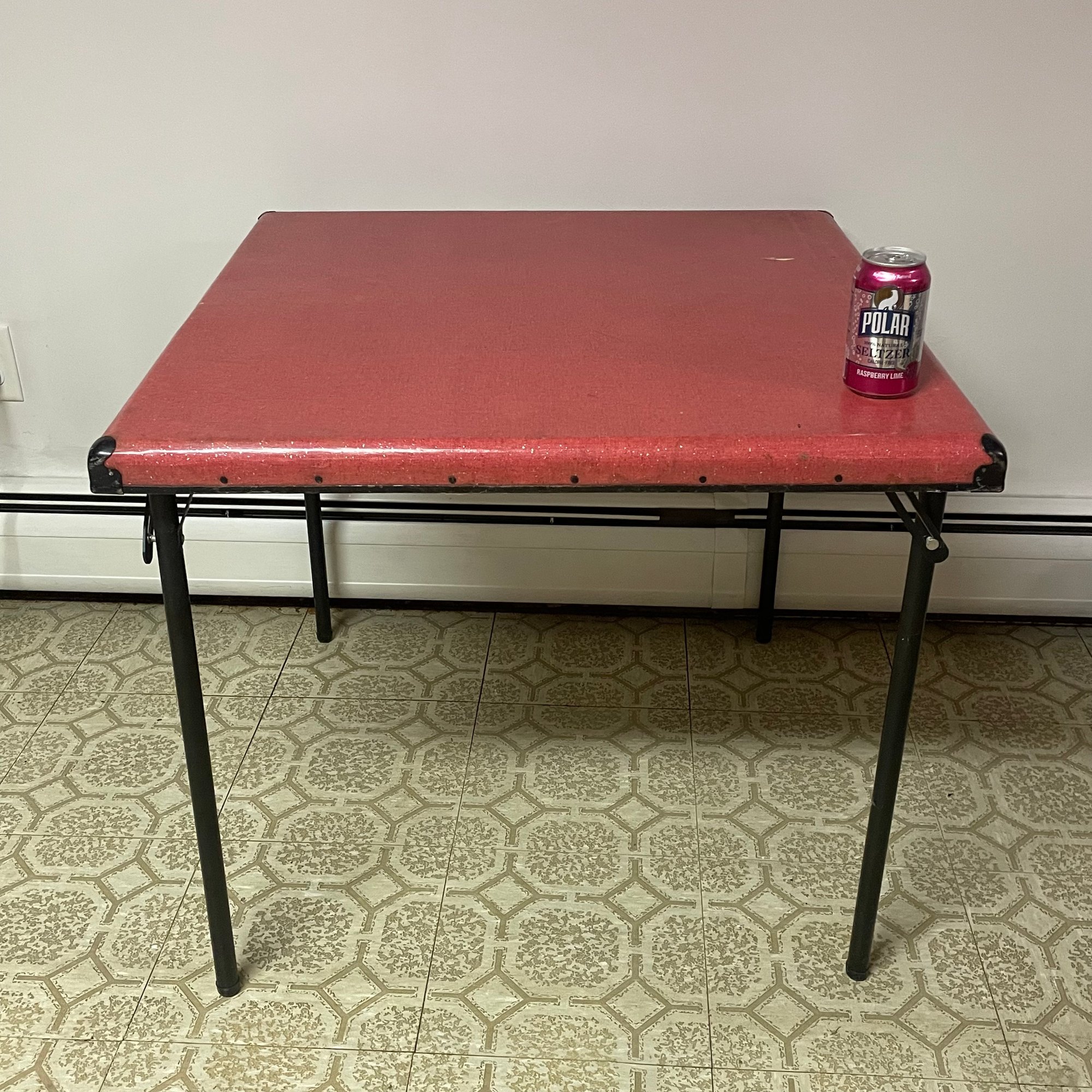 Vintage Samsonite Card Table With Folding Legs #14444 | Auctionninja.com