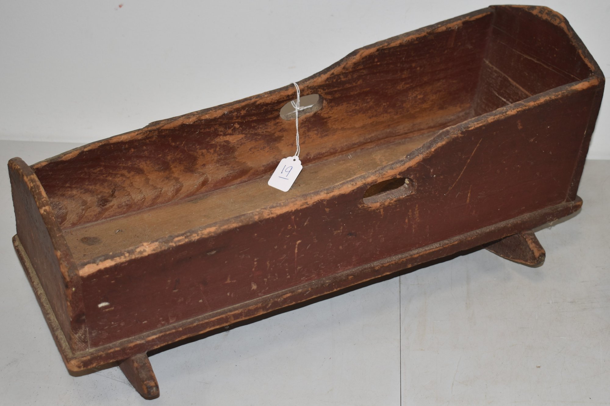 EARLY PAINTED PINE DOLLS CRADLE #8651 | Auctionninja.com