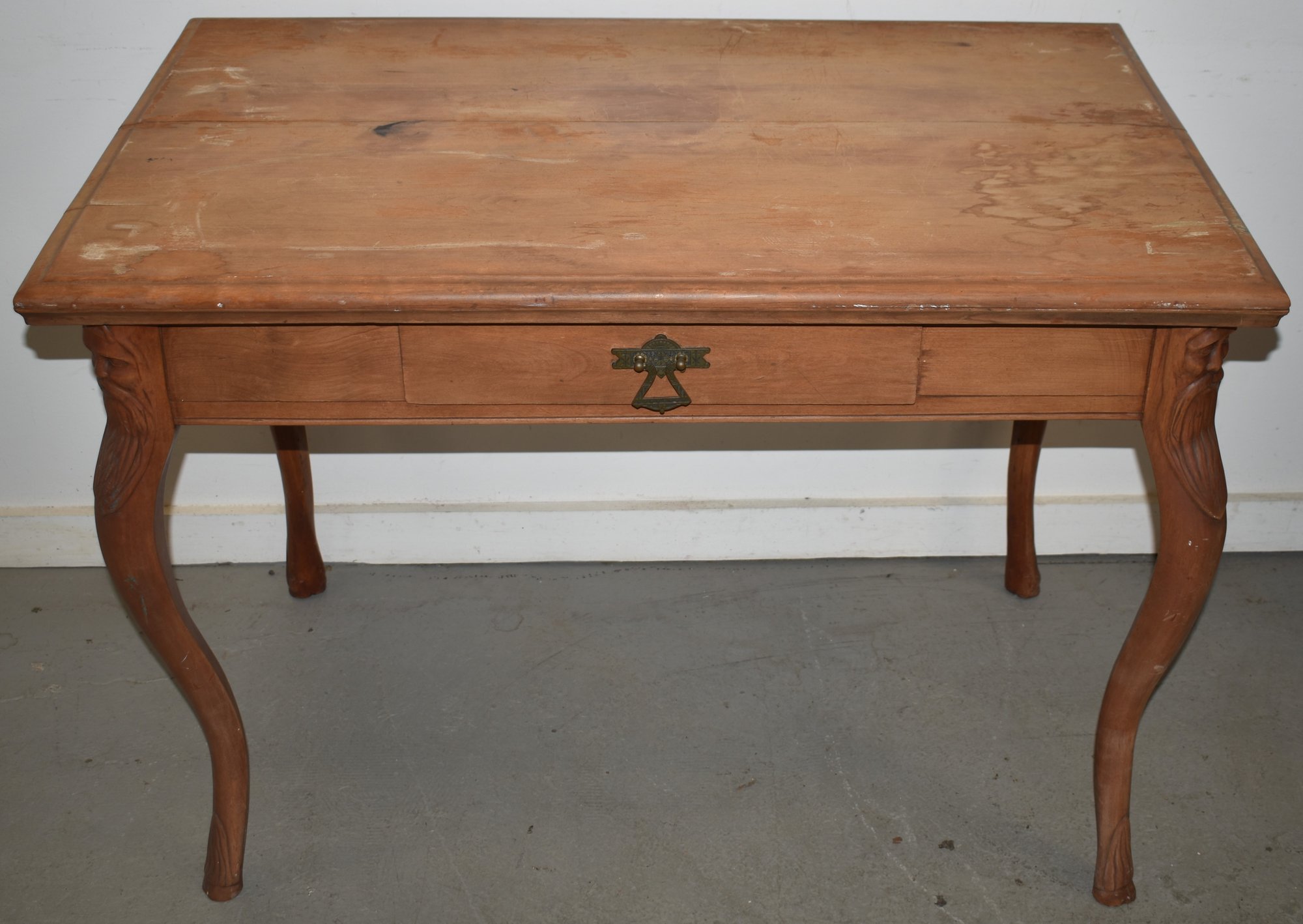 LATE VICTORIAN 1 DRAWER PARLOR TABLE #7506 | Auctionninja.com