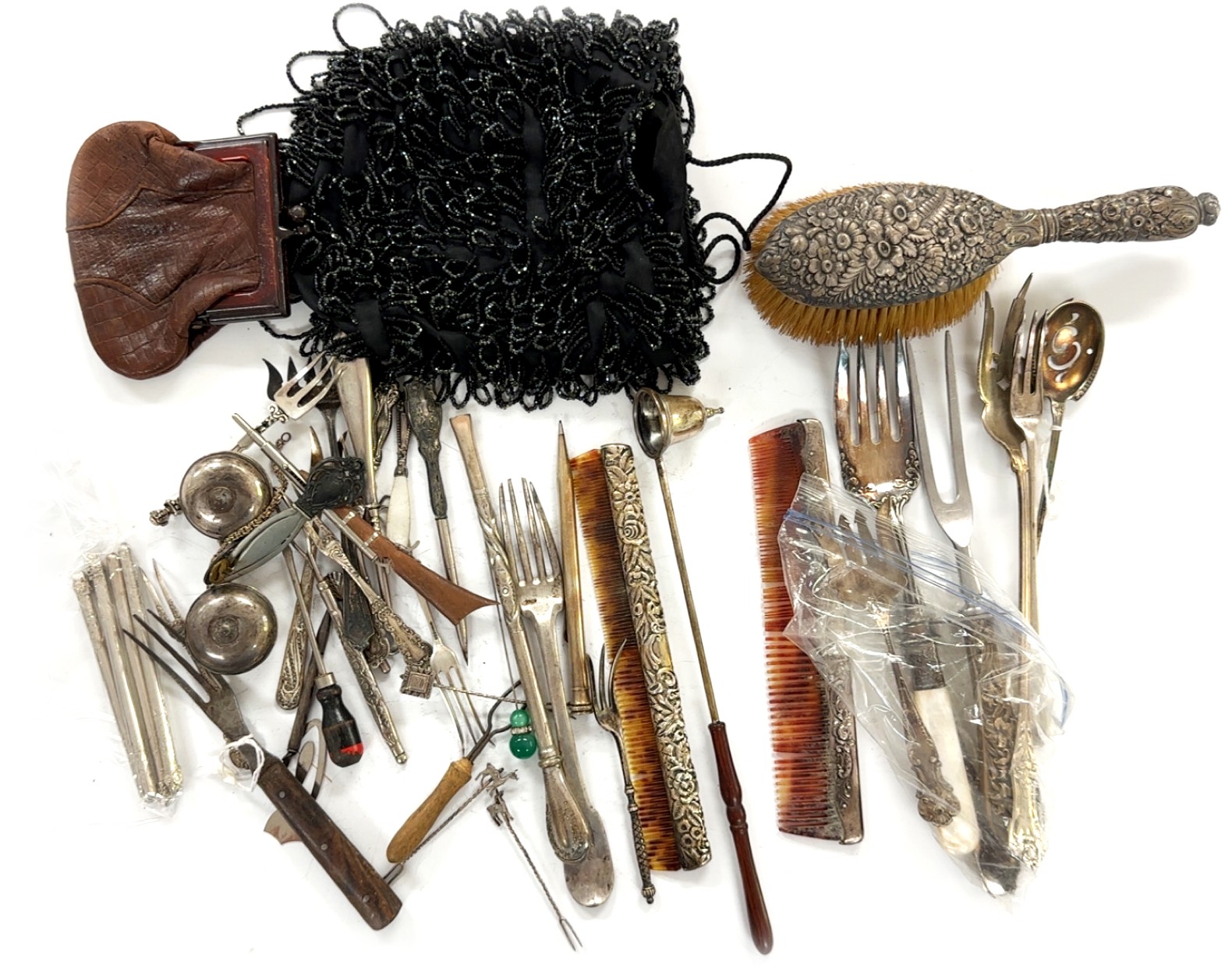 Misc. Large Lot Of Random Goods. Utensils, Combs, Purses, Etc. #1118 ...