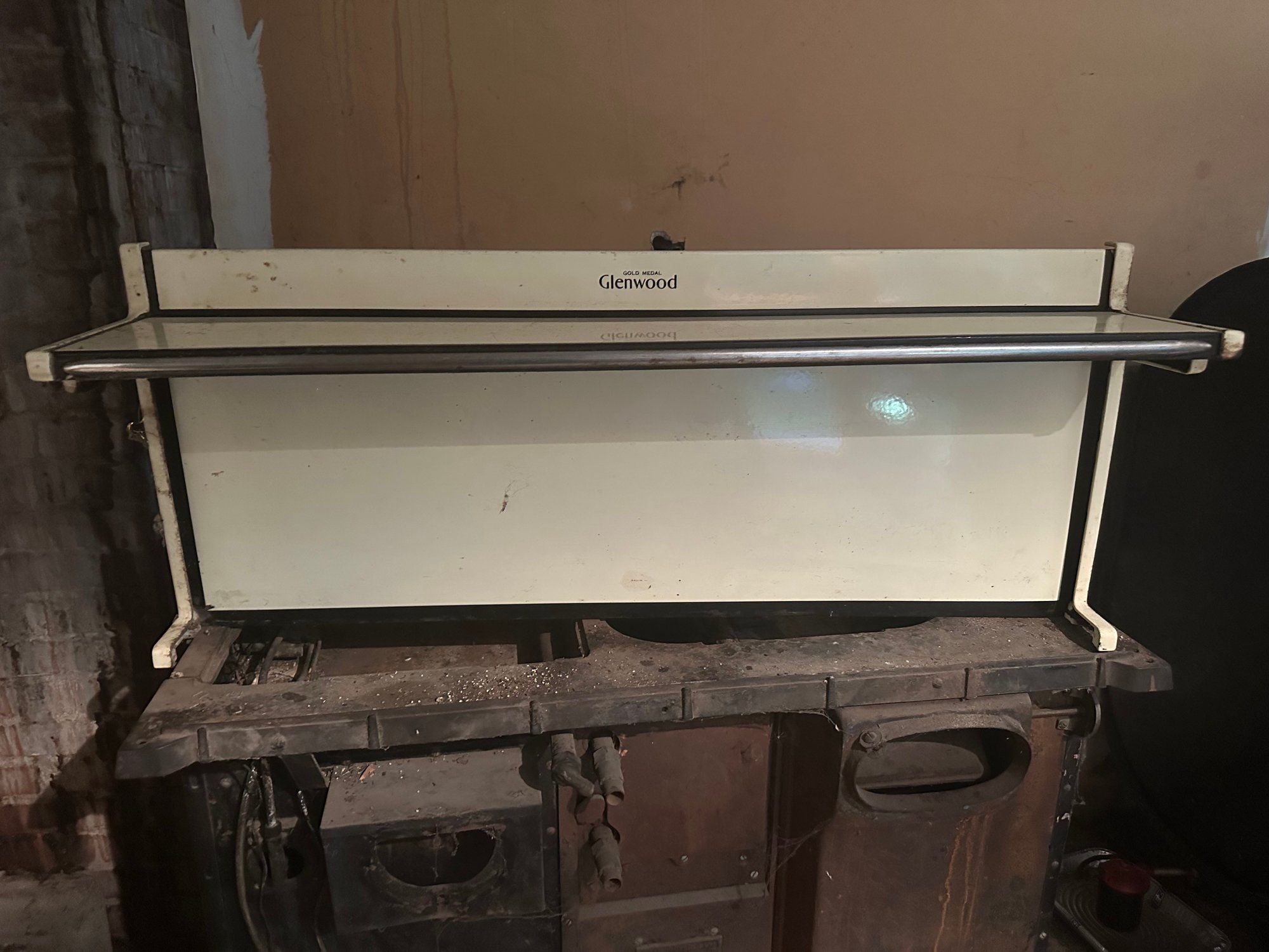 Glenwood Gold Medal Stove. Wood, Coal Gas. Enamel Over Cast Iron ...