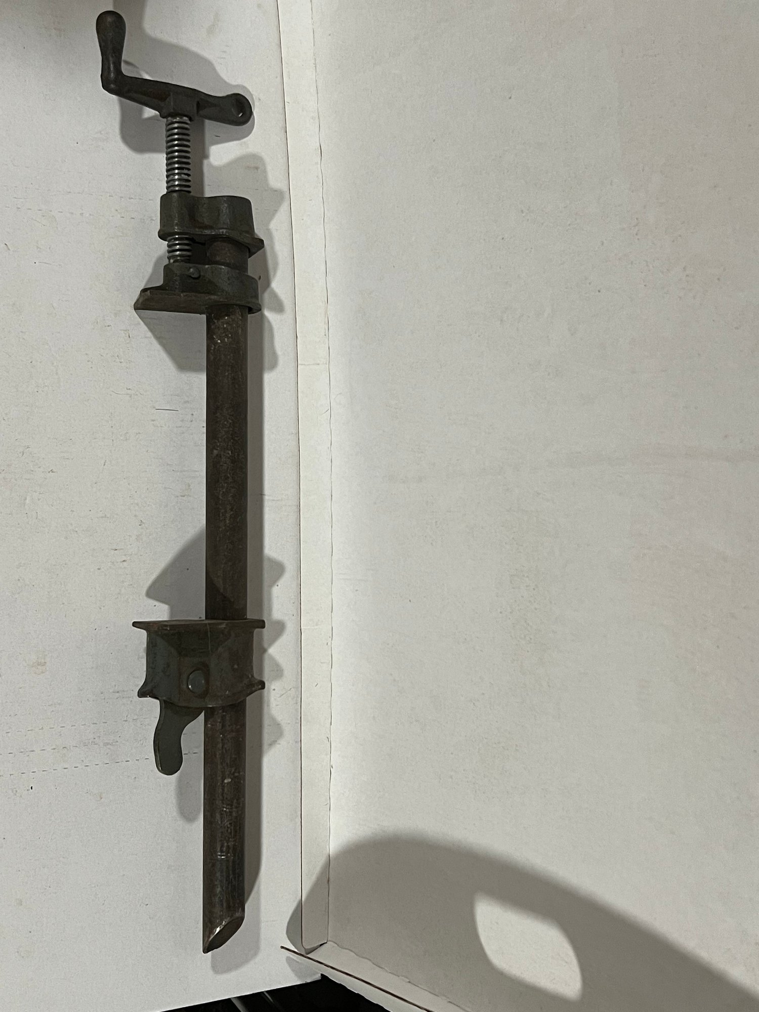 Vintage 30 Bar Clamp Wood Working Clamp #8476 | Auctionninja.com