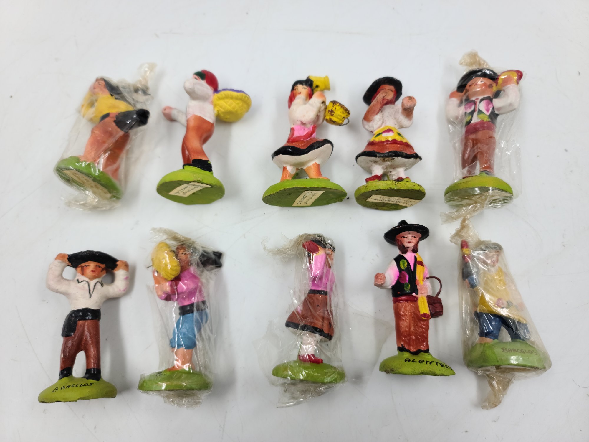 Lot Of S.A. Leart Co. Folk Art Figures / Figurines - Made In Portugal ...