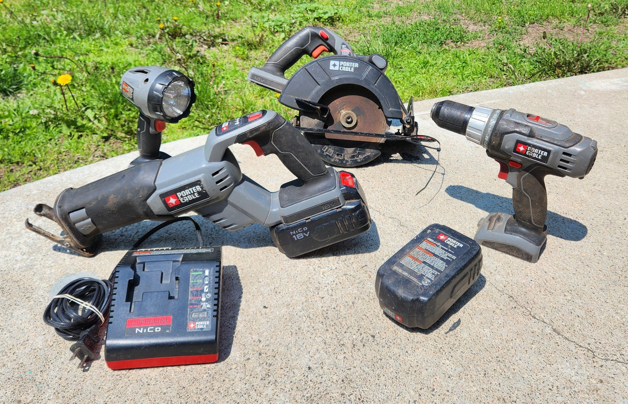 6-Piece Porter Cable 18V Cordless Tool Lot: Drill, Saws, Light, Charger ...