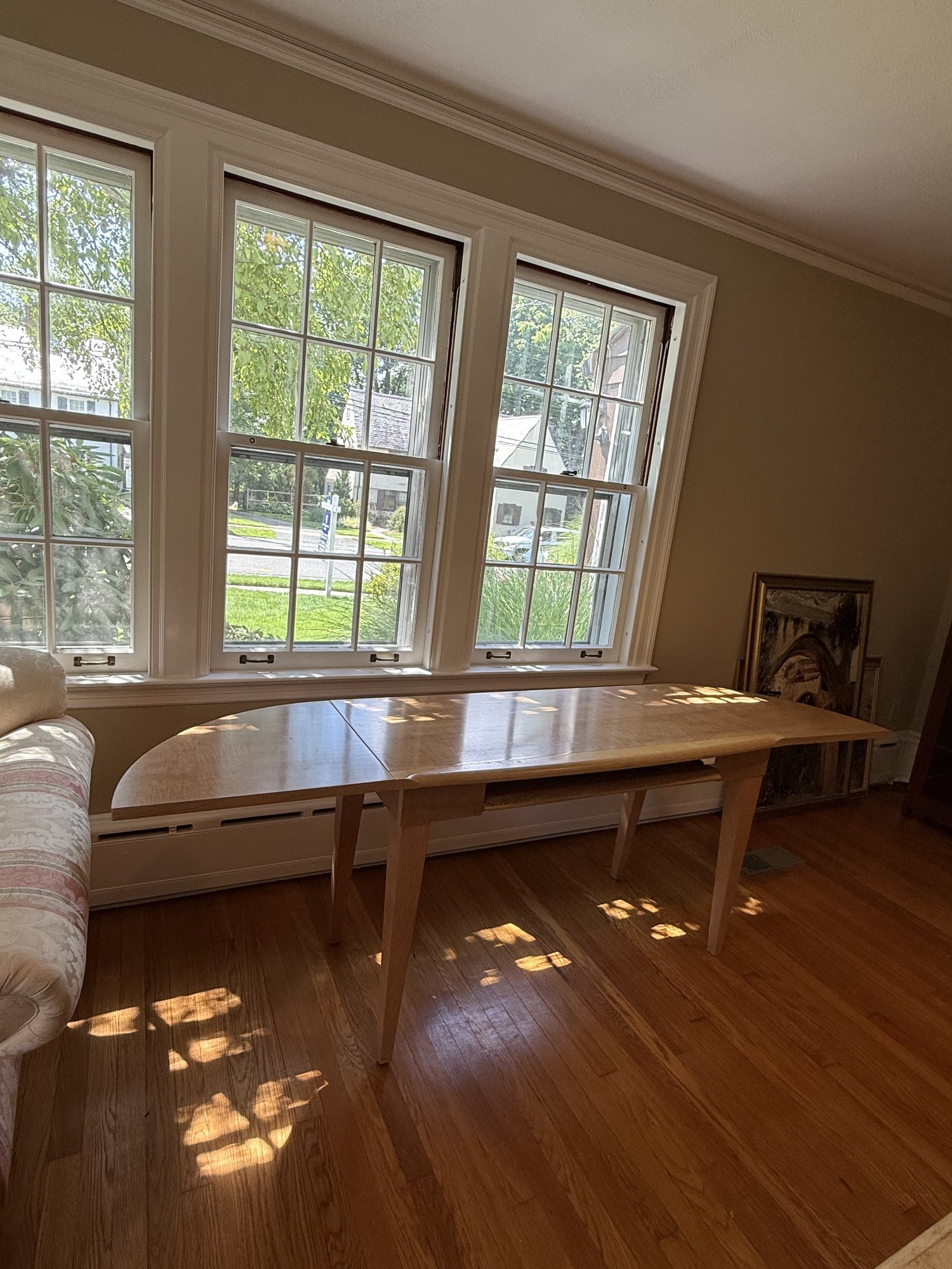 Lane Furniture Drop Leaf Modern Style Desk #1098 | Auctionninja.com