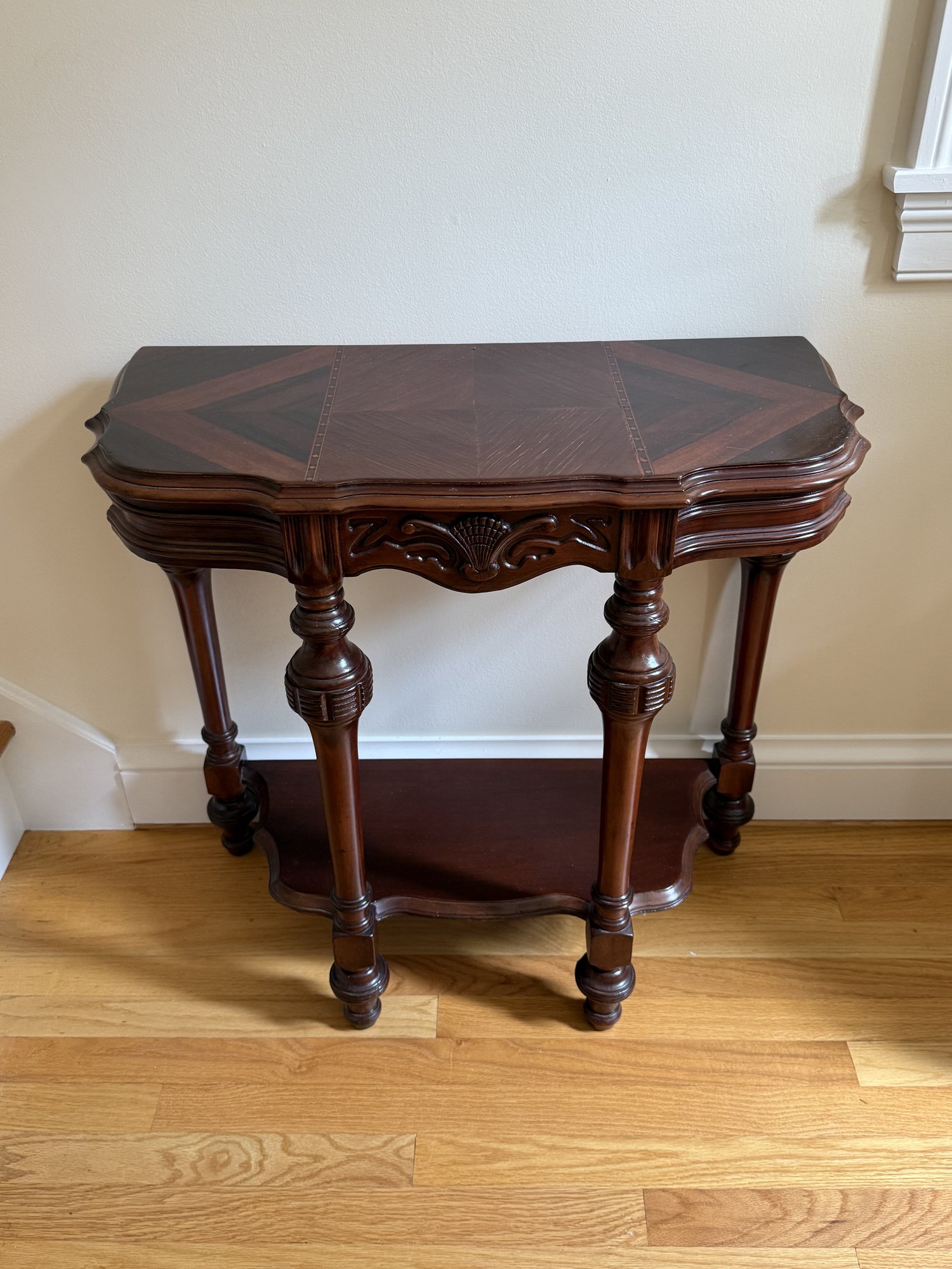 Stunning Mahogany Inlaid Wood Side Table #1393 | Auctionninja.com