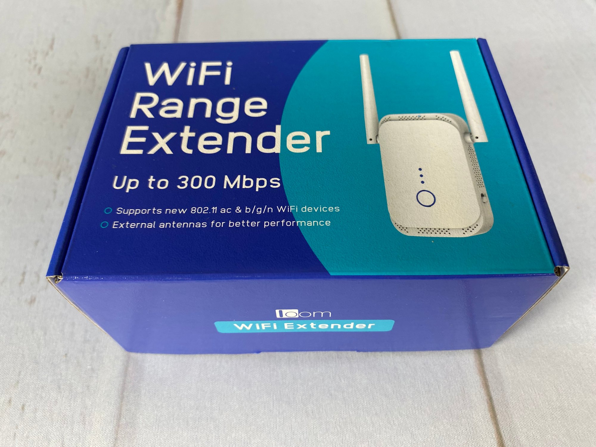 Loom Wifi Range Extender, New In The Box, Model N300 Up To 300 Mbps ...
